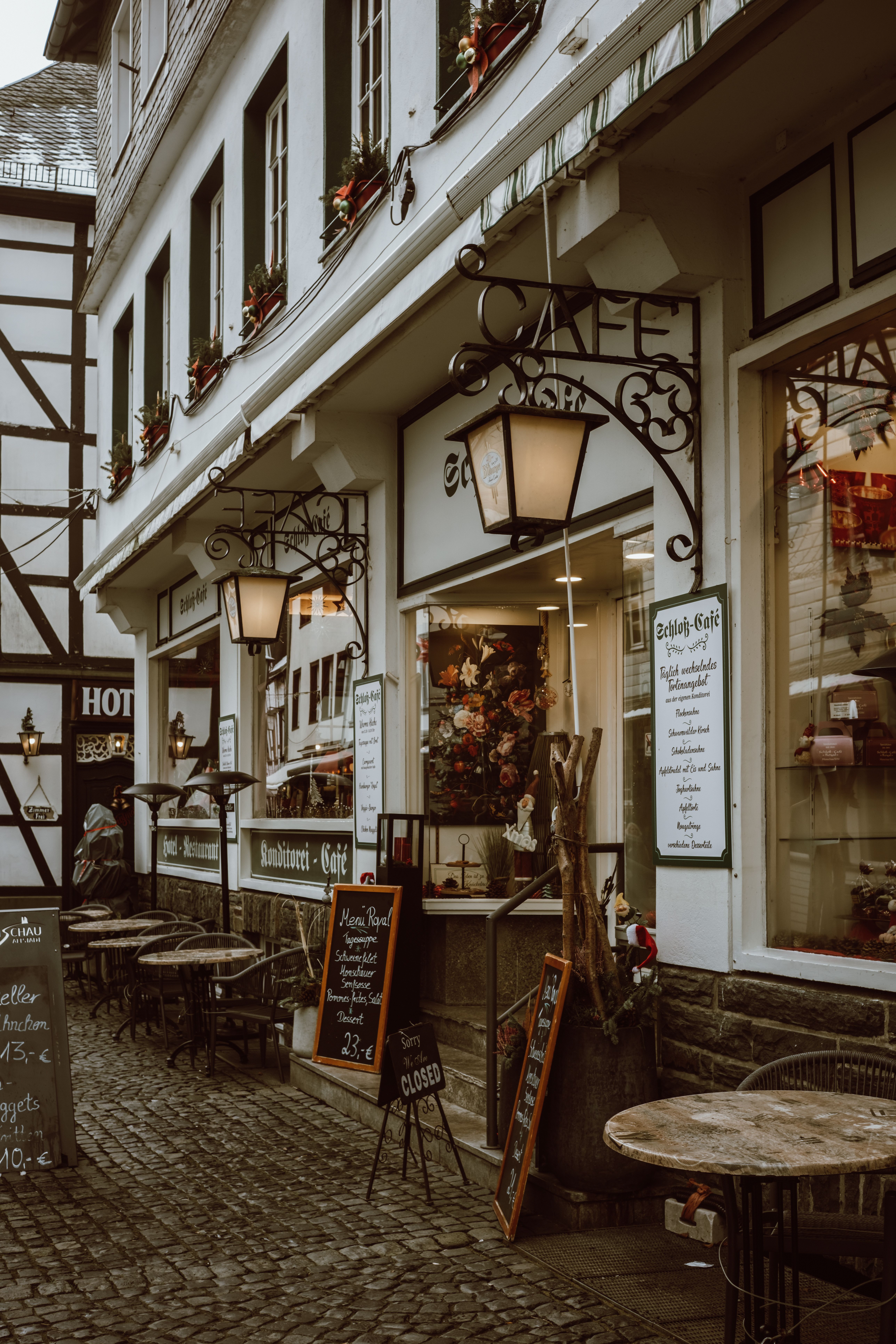 Charming Vintage Cafe in Monschau, Germany · Free Stock Photo