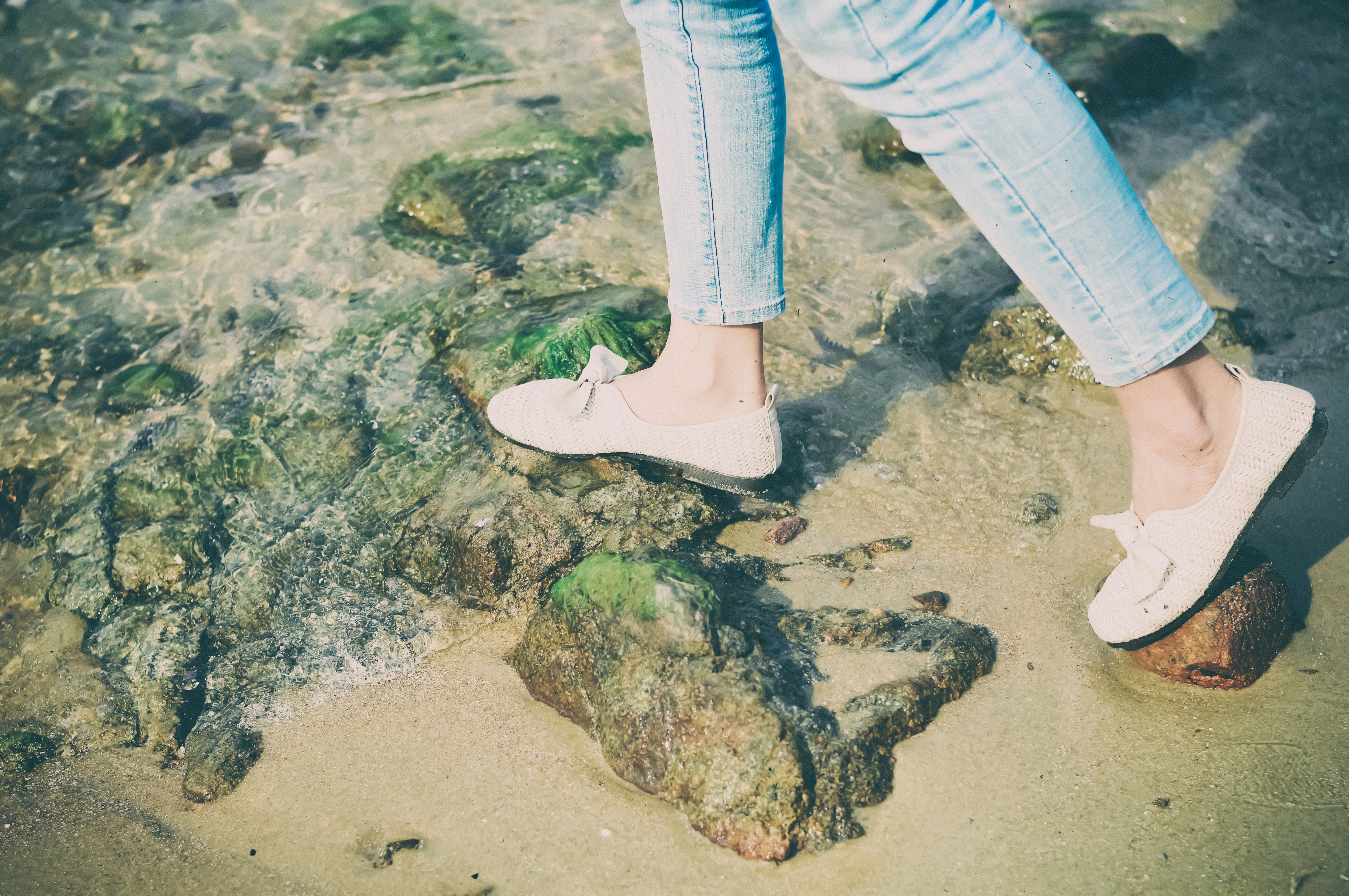 Foot Dip Photos, Download The BEST Free Foot Dip Stock Photos & HD Images