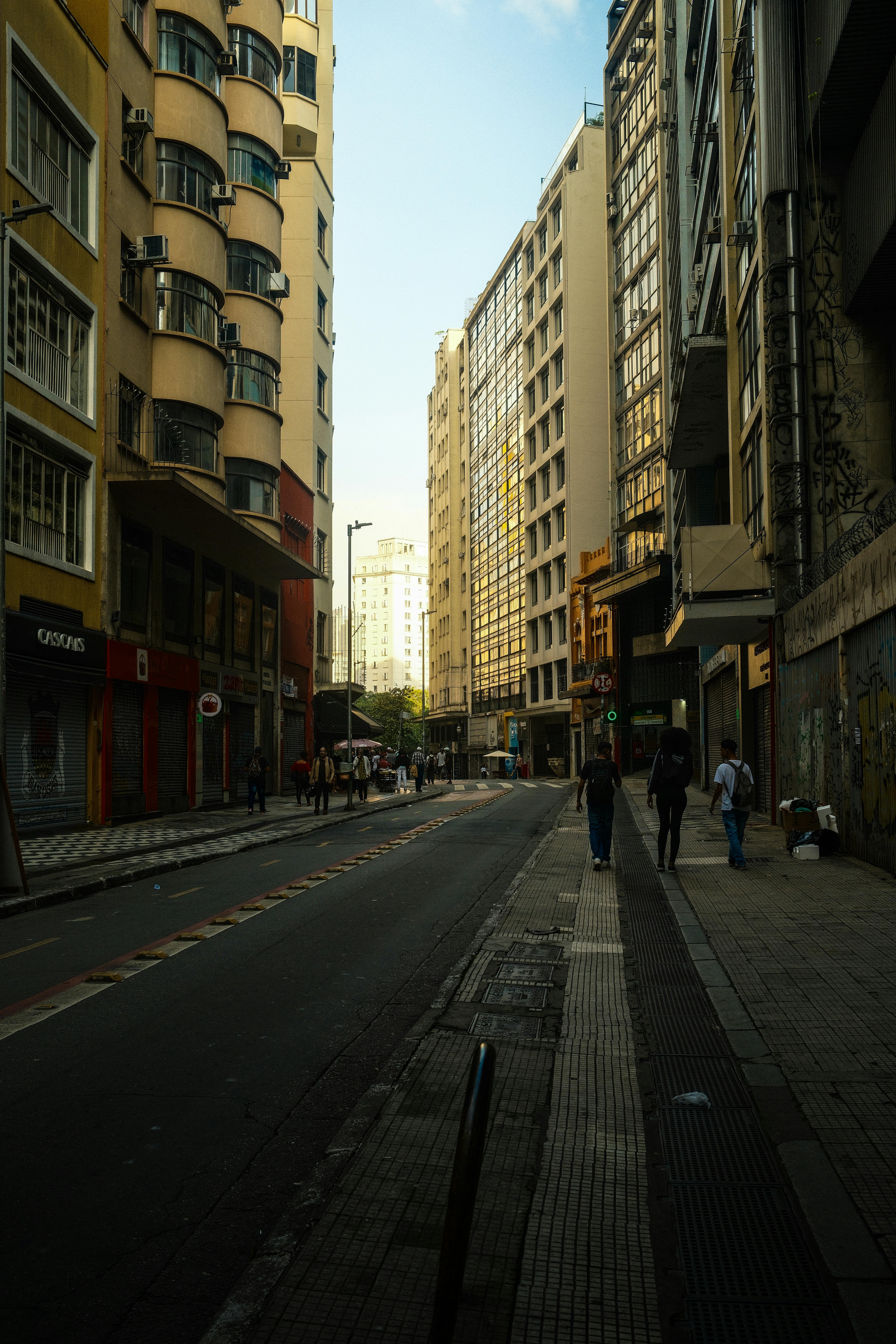 Urban Street Scene with Tall Buildings at Daytime · Free Stock Photo