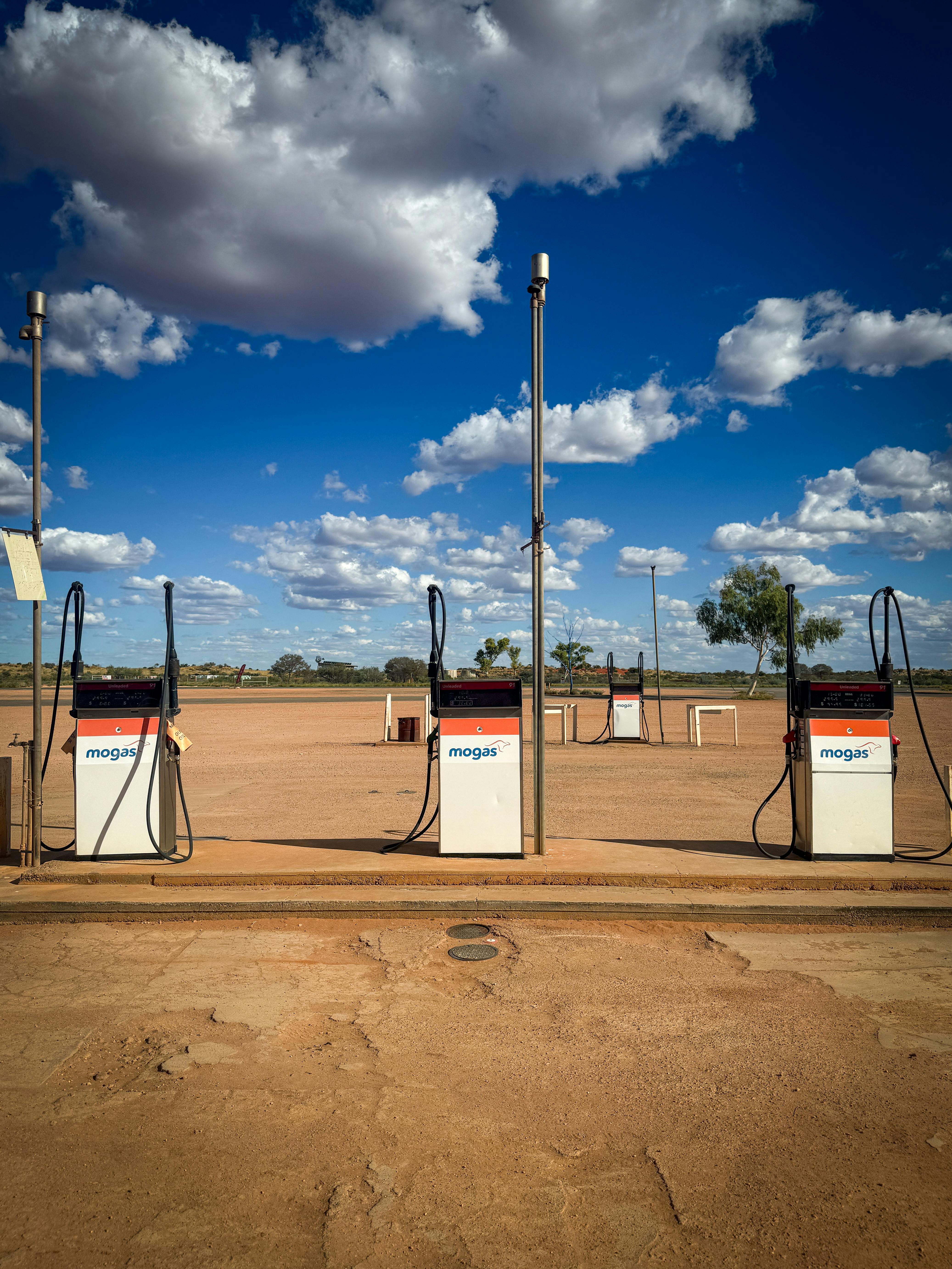 Remote Australian Outback Fuel Station · Free Stock Photo
