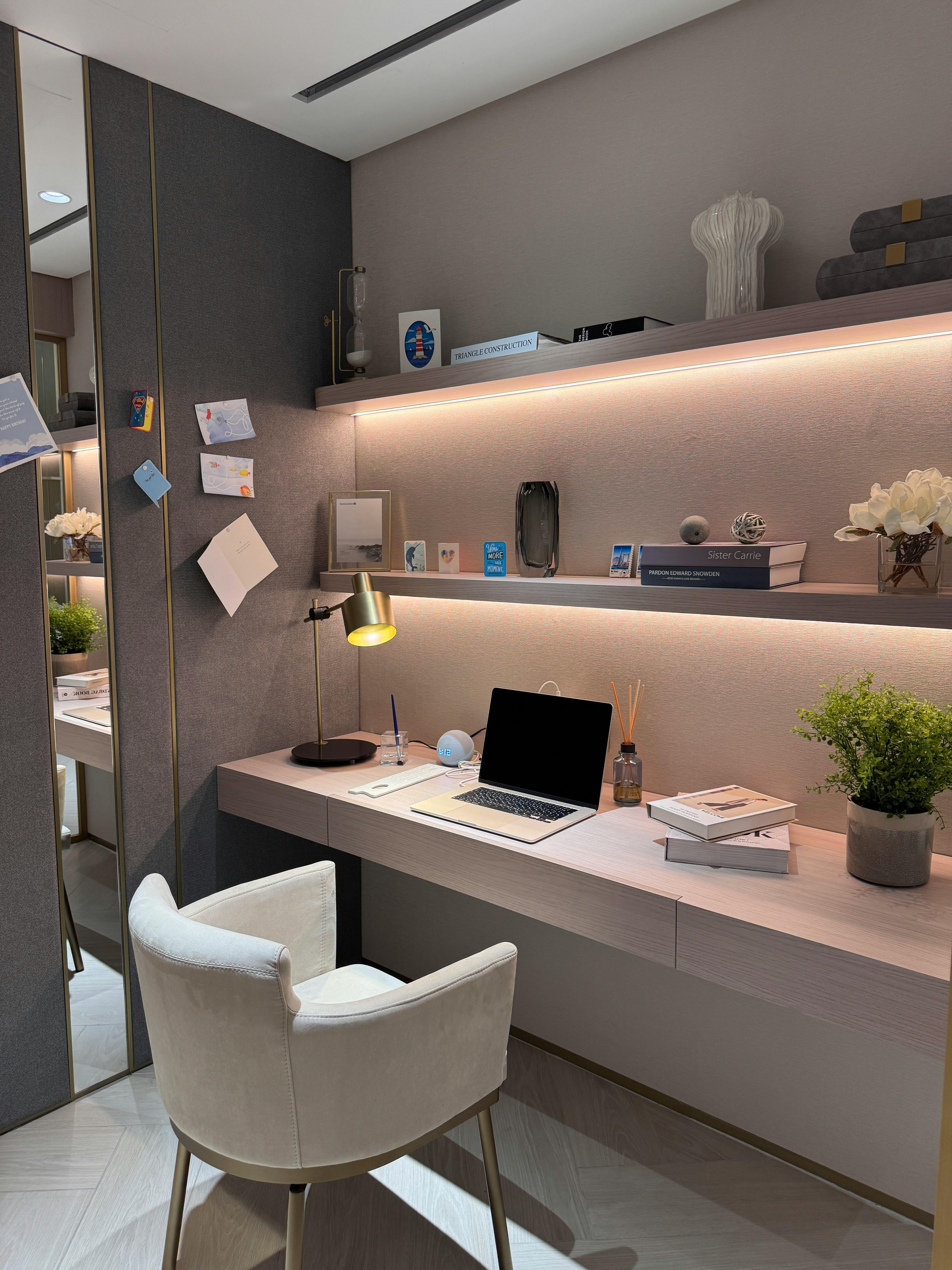 Clean Organized Workspace Photos, Download The BEST Free Clean ...