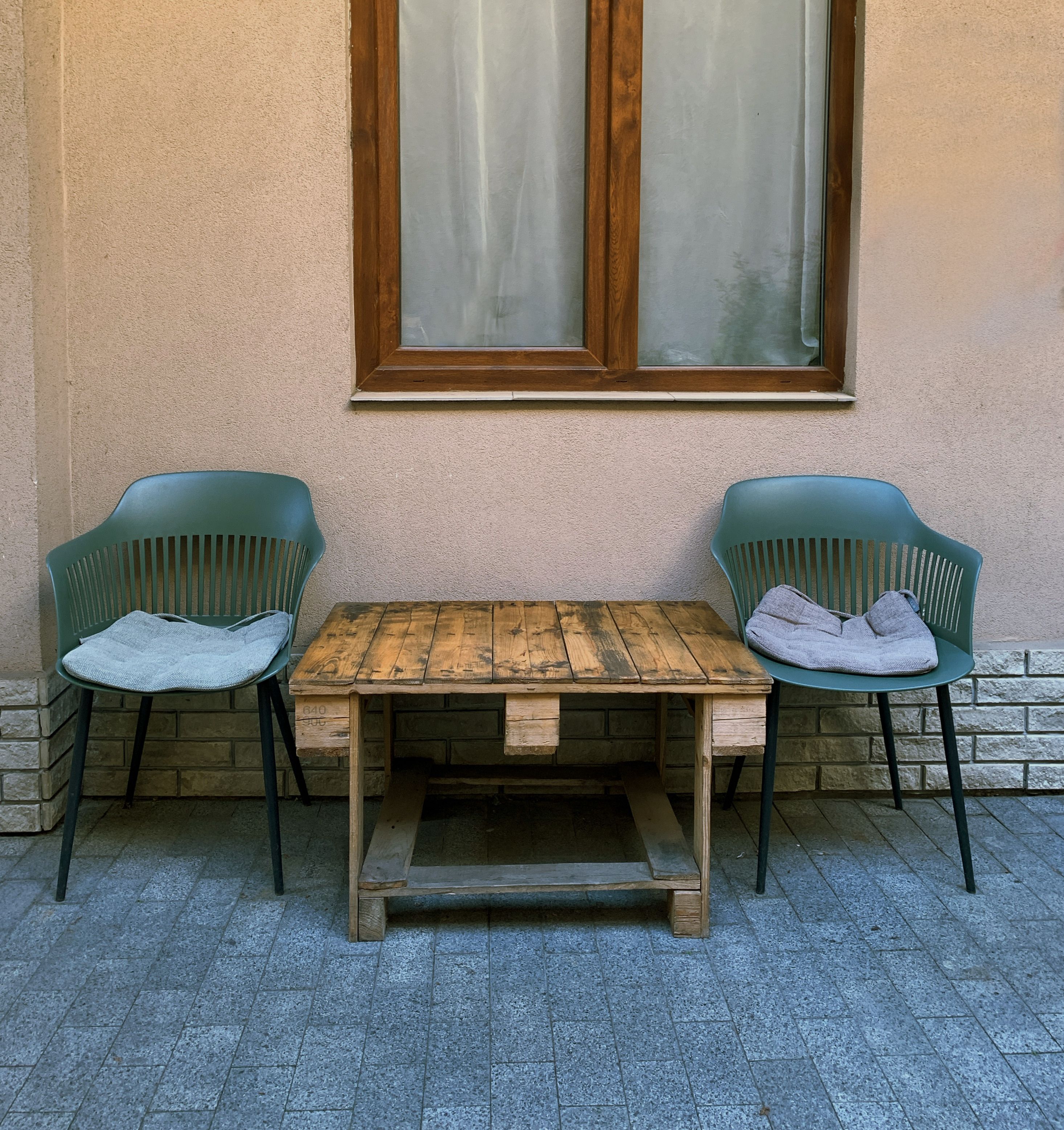 Socializing Area Photos, Download The BEST Free Socializing Area Stock ...