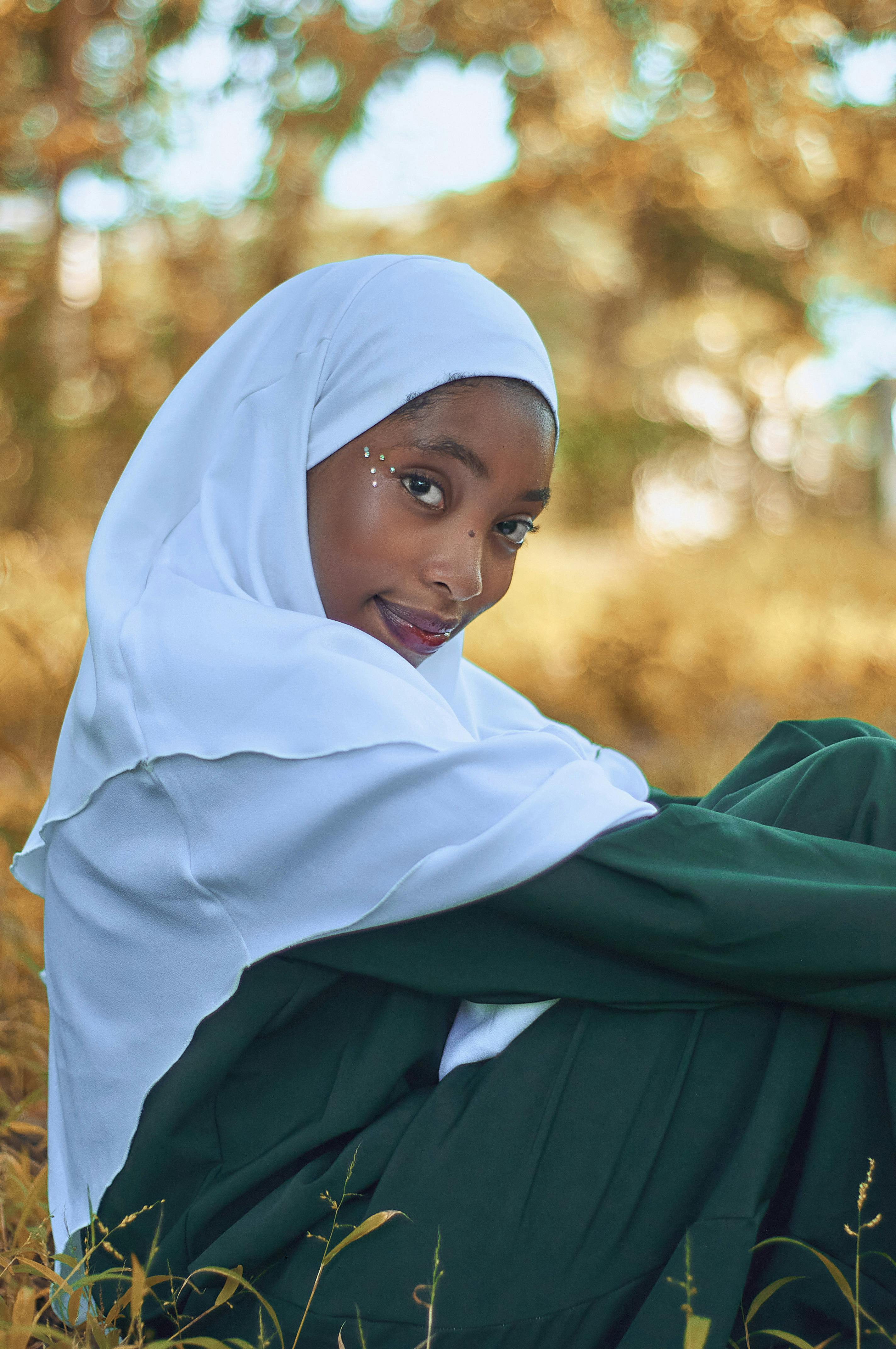 Curvy Muslim Woman Photos, Download The BEST Free Curvy Muslim Woman ...