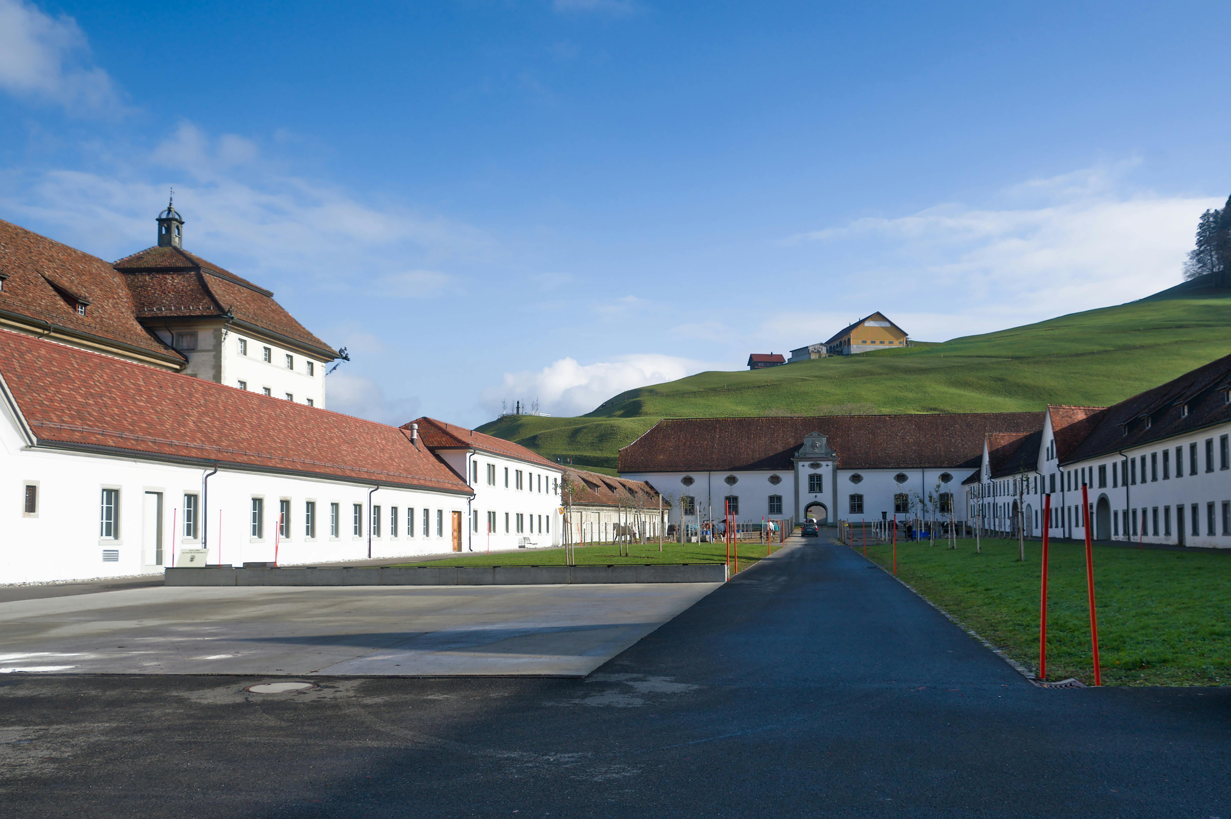 Old Swiss Buildings Photos, Download The BEST Free Old Swiss Buildings ...