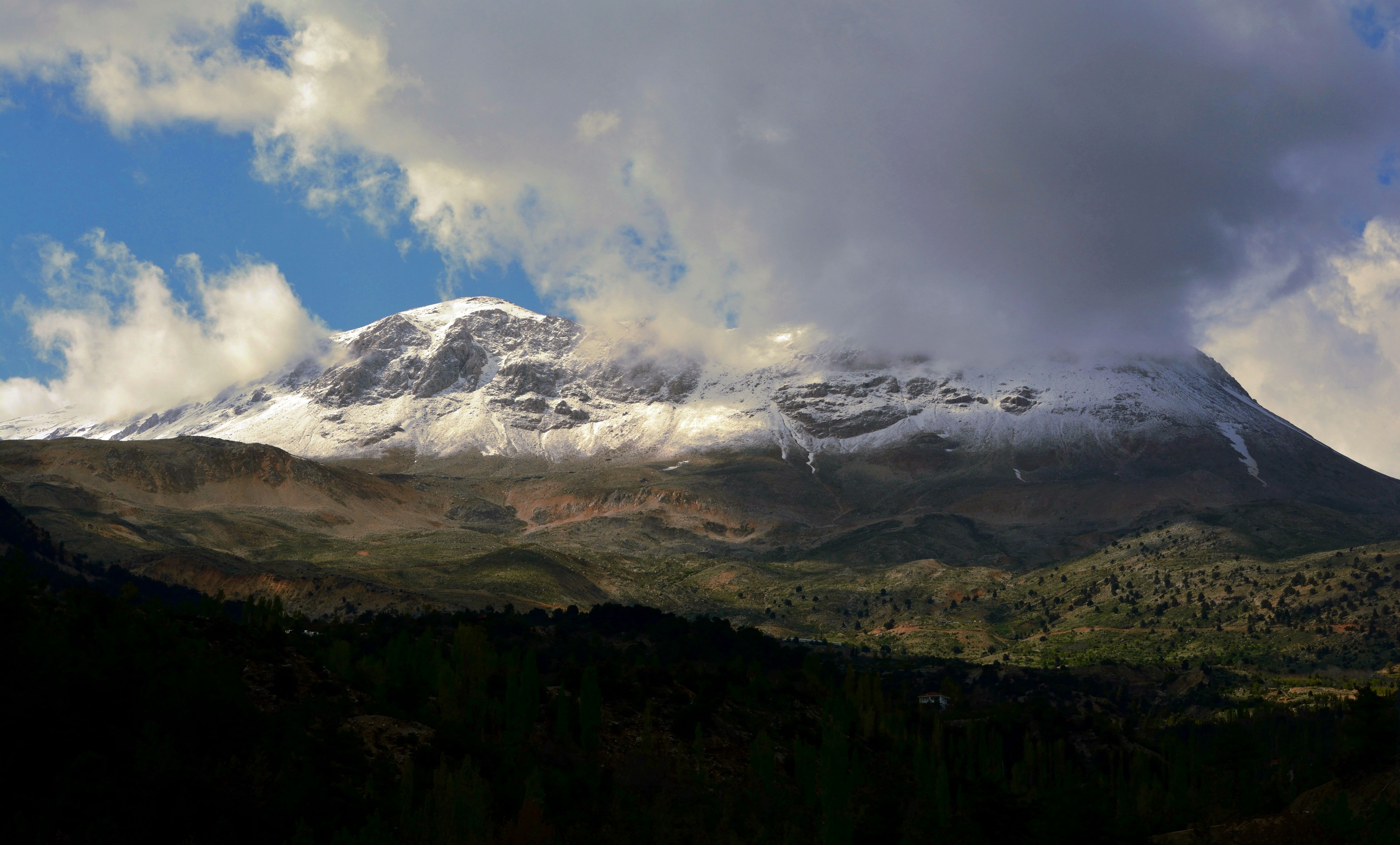 Stunning Mountain Landscape in Elmalı, Türkiye · Free Stock Photo