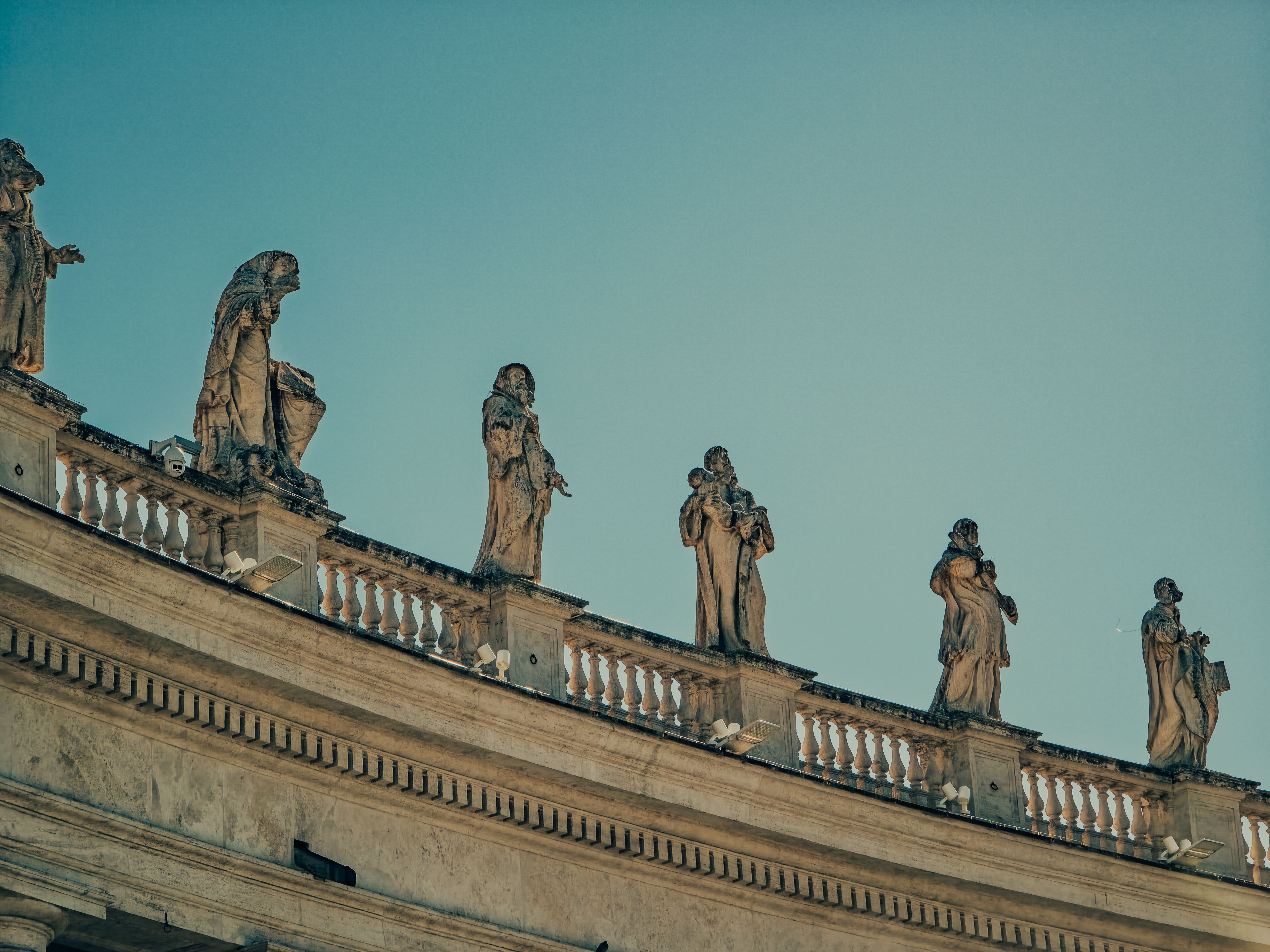 Historic Statues on Vatican City Architecture · Free Stock Photo