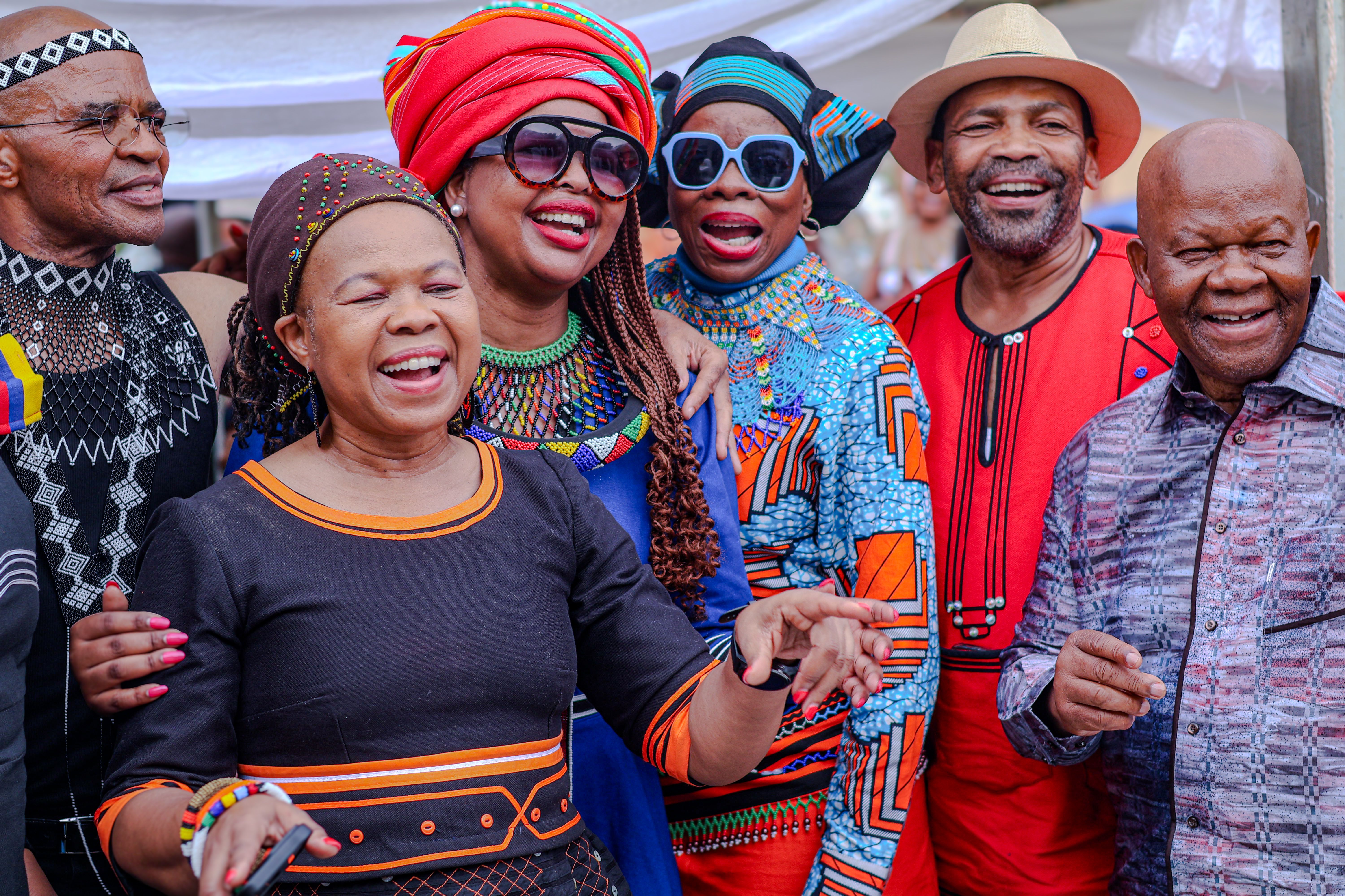 Joyful African Group in Traditional Attire · Free Stock Photo