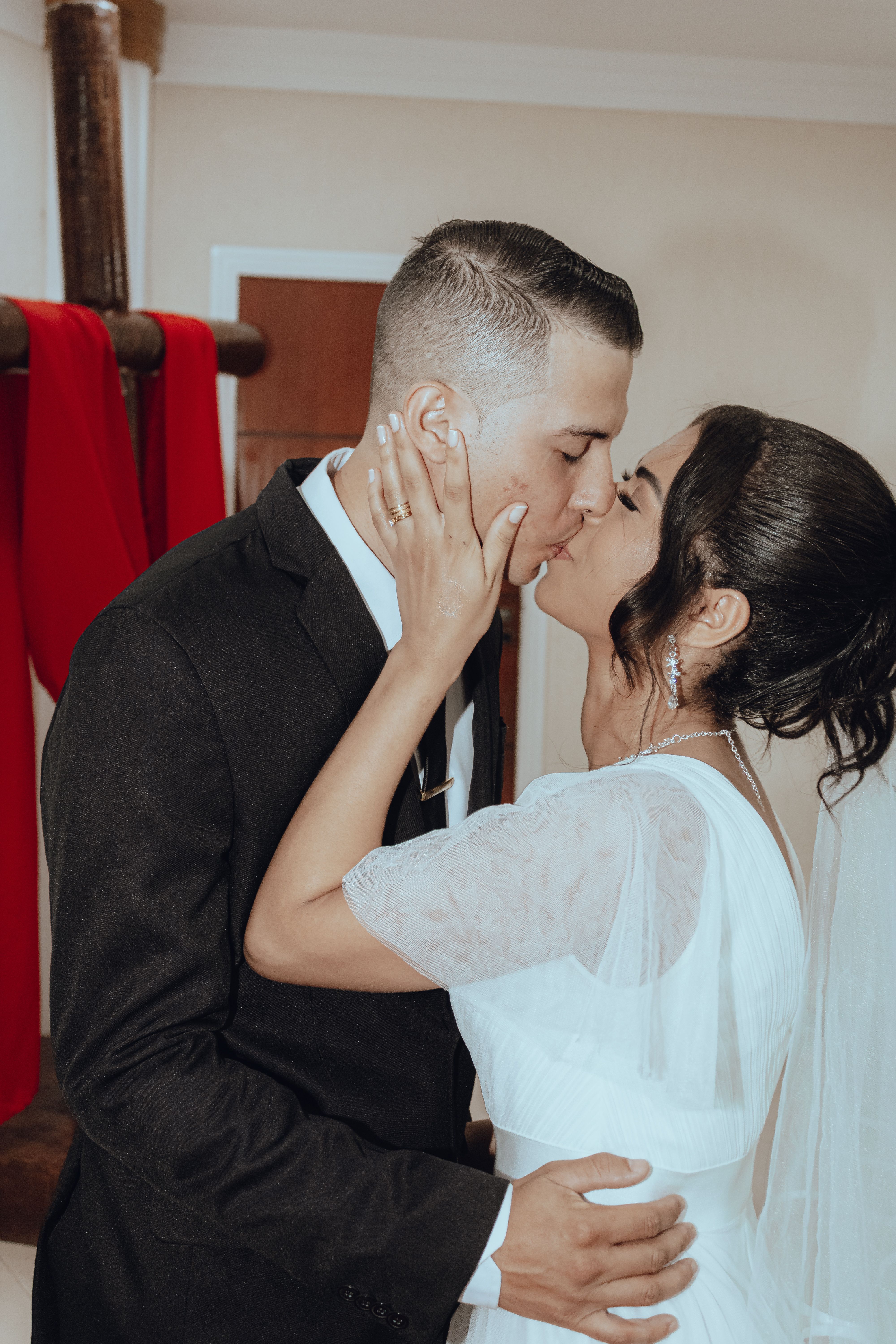 Romantic Kiss Photos, Download The BEST Free Romantic Kiss Stock Photos ...
