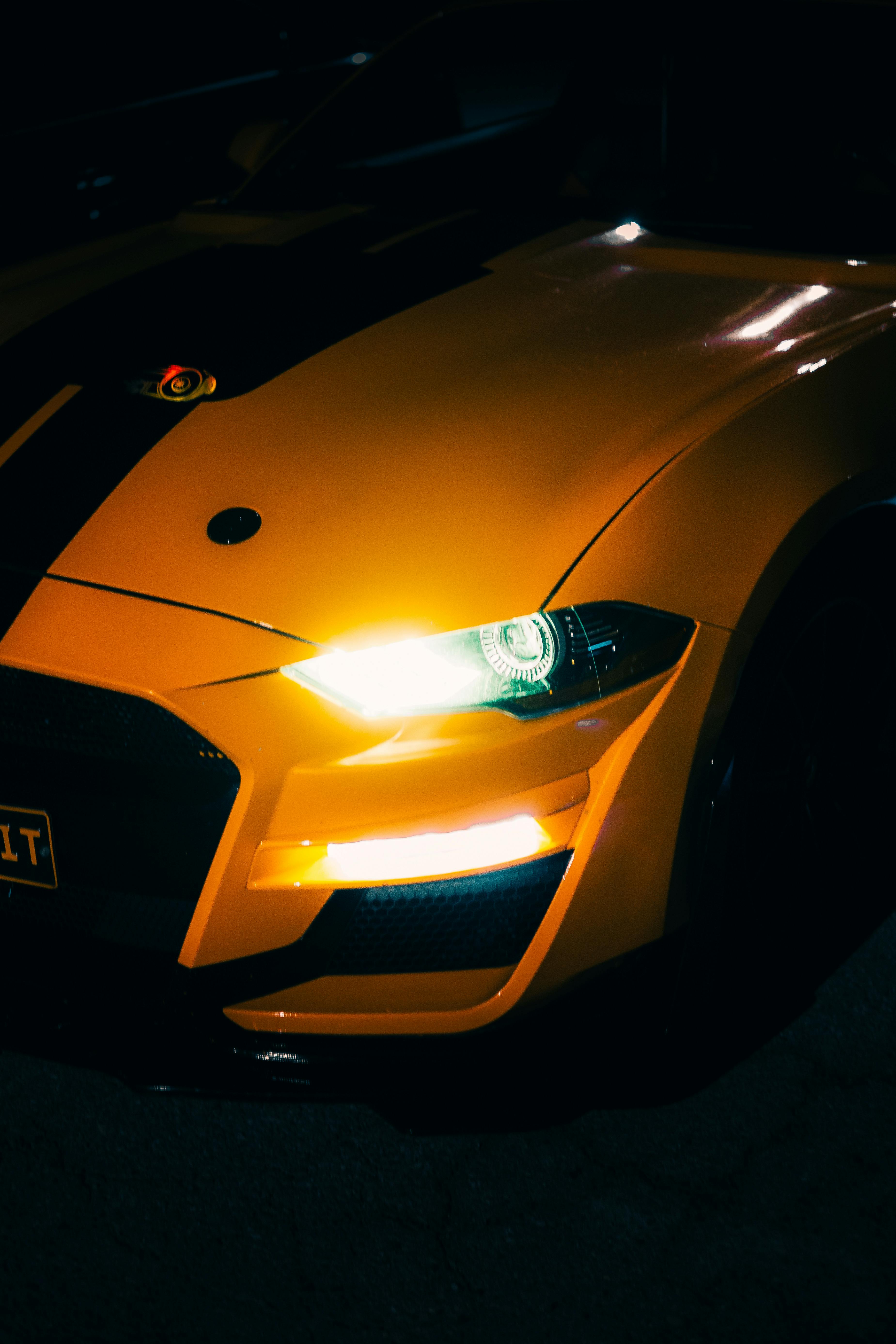 Car At Night Photos, Download The BEST Free Car At Night Stock Photos ...