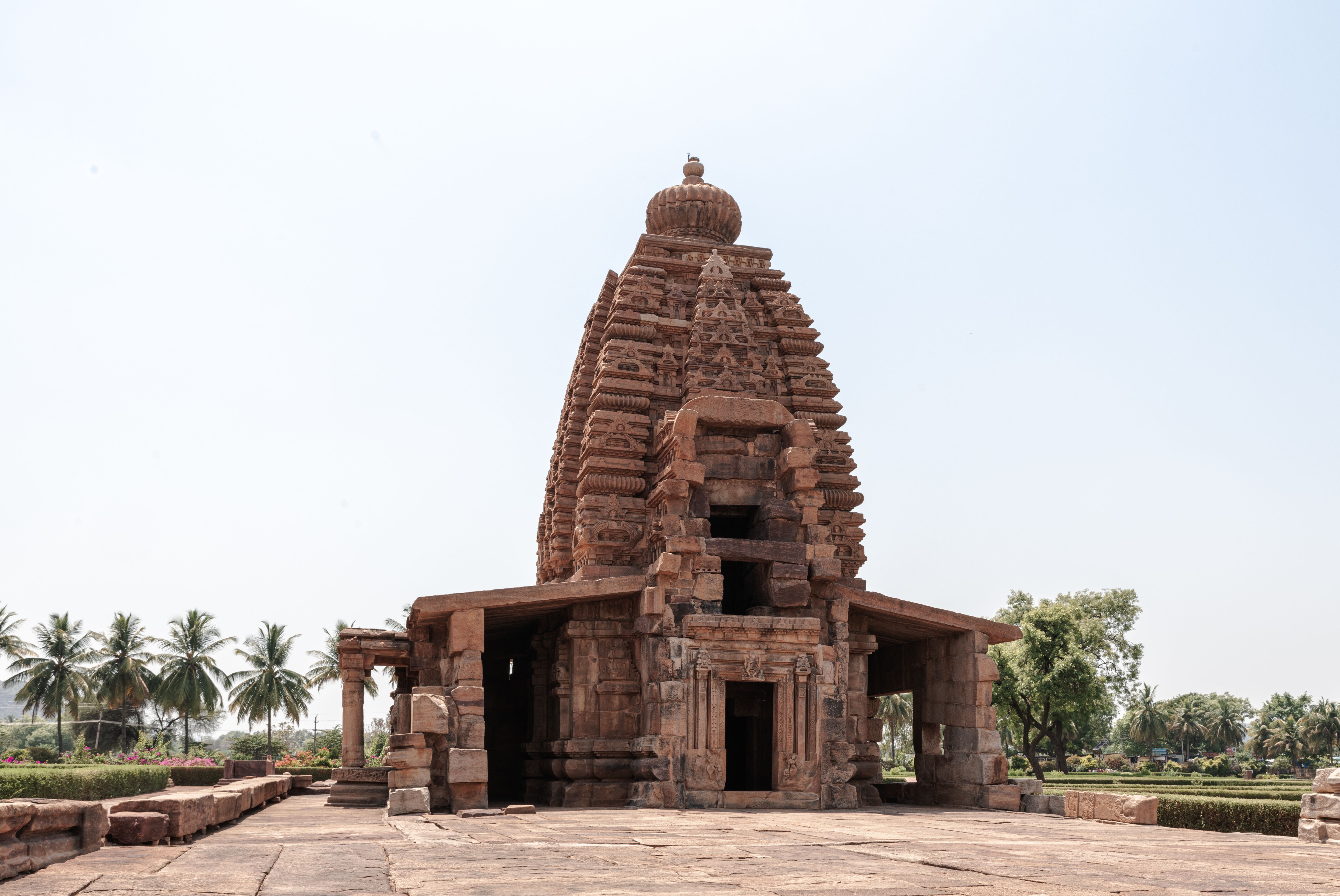 Facade of ancient Hindu temple with ornamental decor · Free Stock Photo