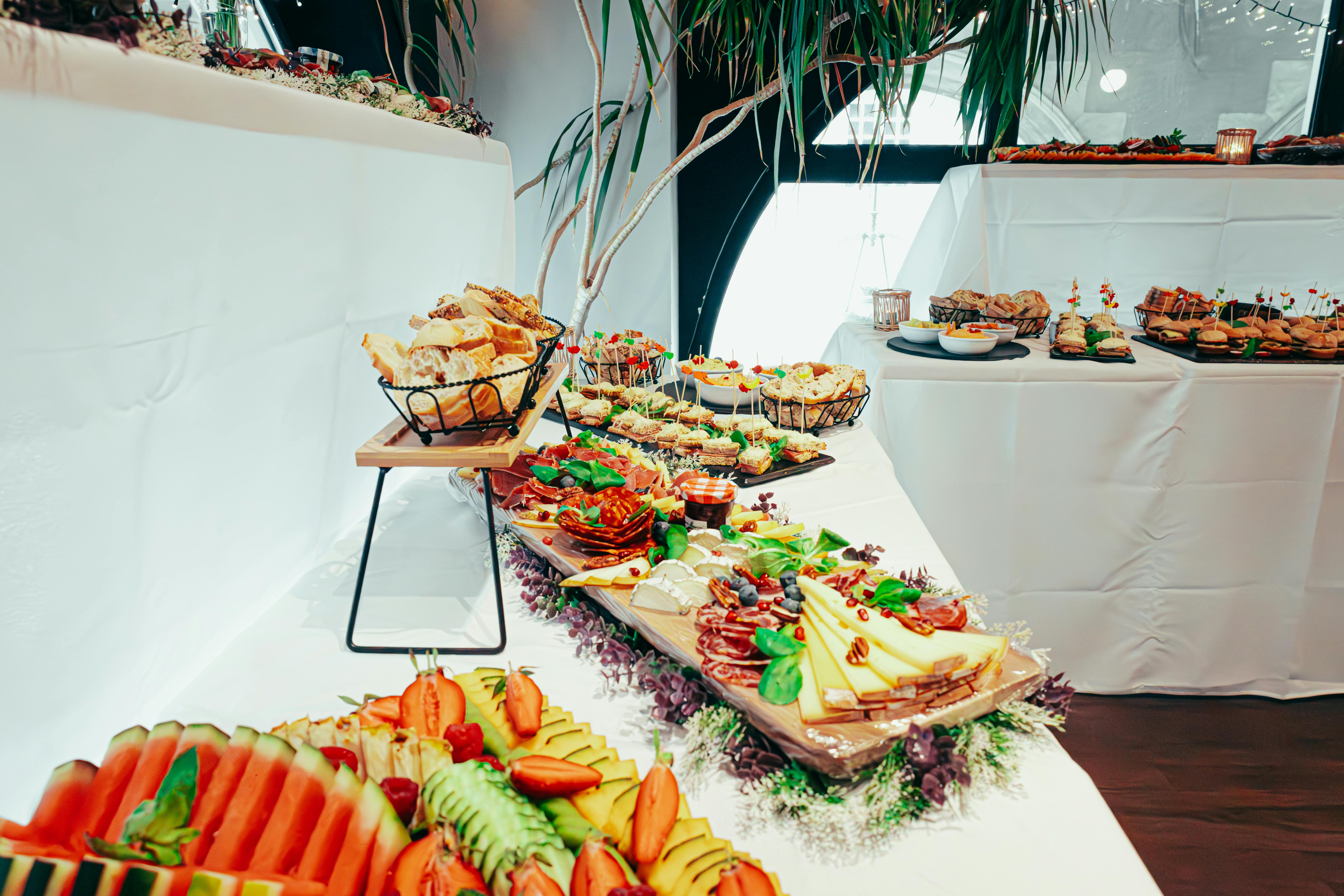 Elegant Buffet Table Display for Special Events · Free Stock Photo
