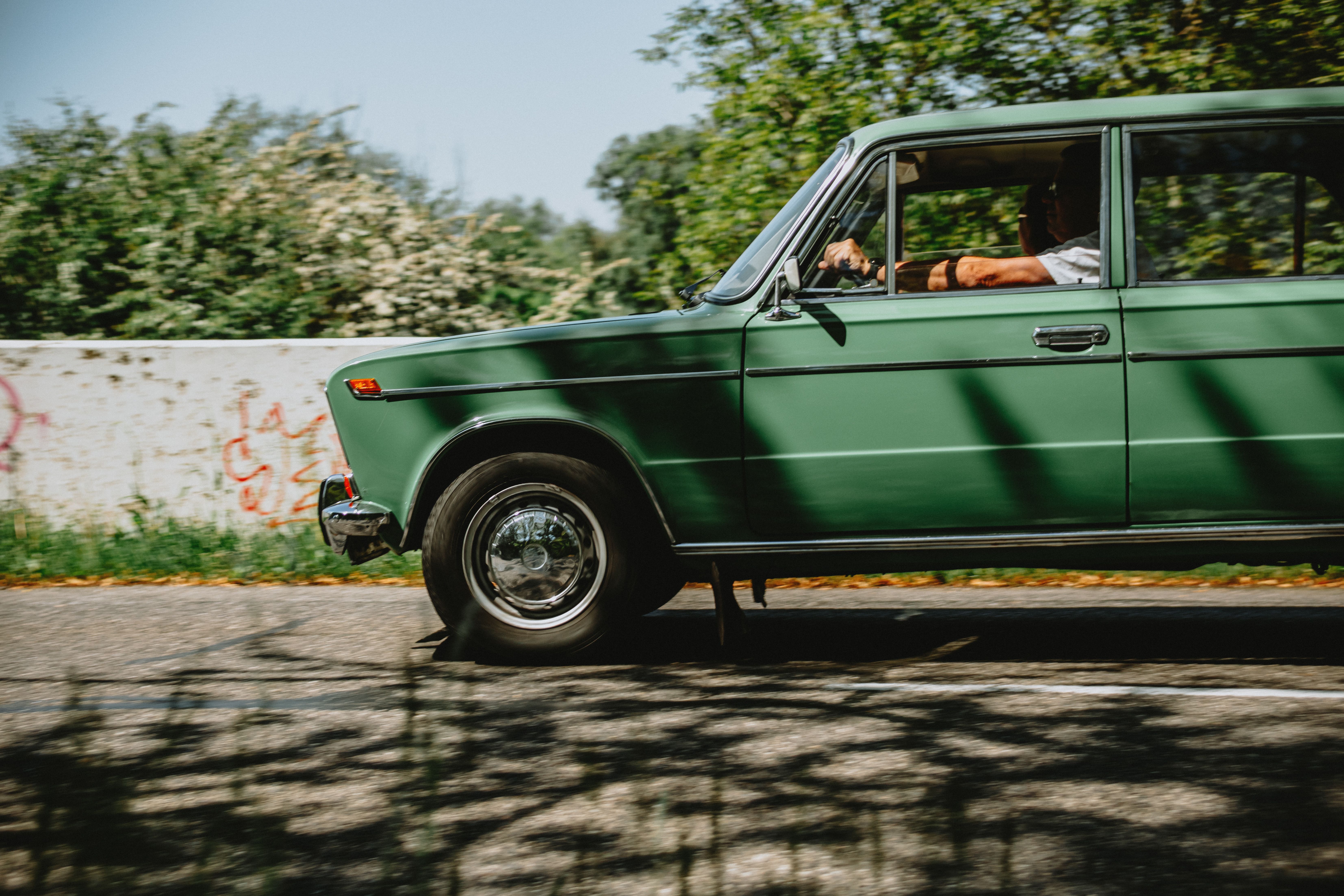 Sides Of Cars Photos, Download The BEST Free Sides Of Cars Stock Photos ...