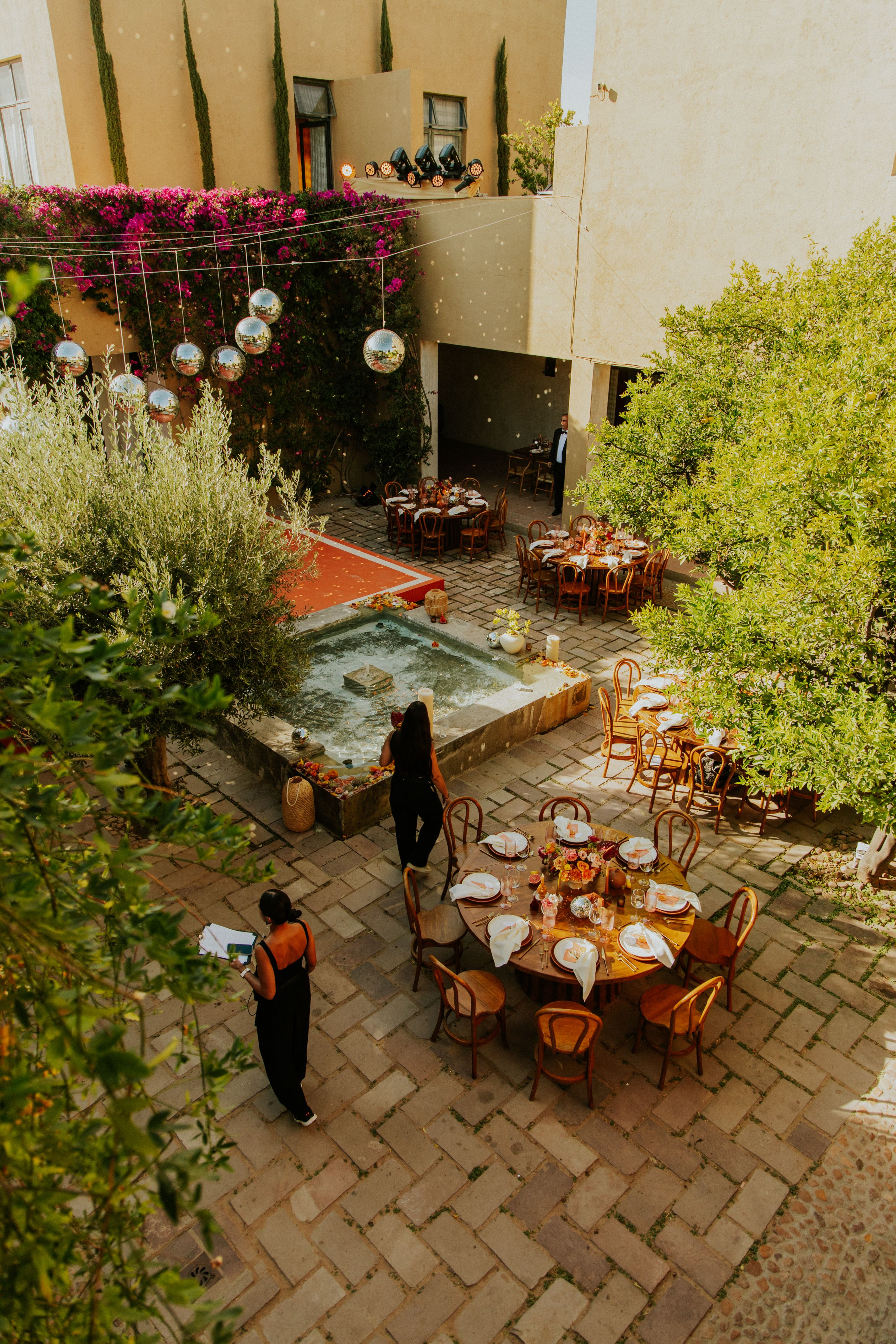 3,000+张最精彩的“Courtyard”图片 · 100%免费下载 · Pexels素材图片
