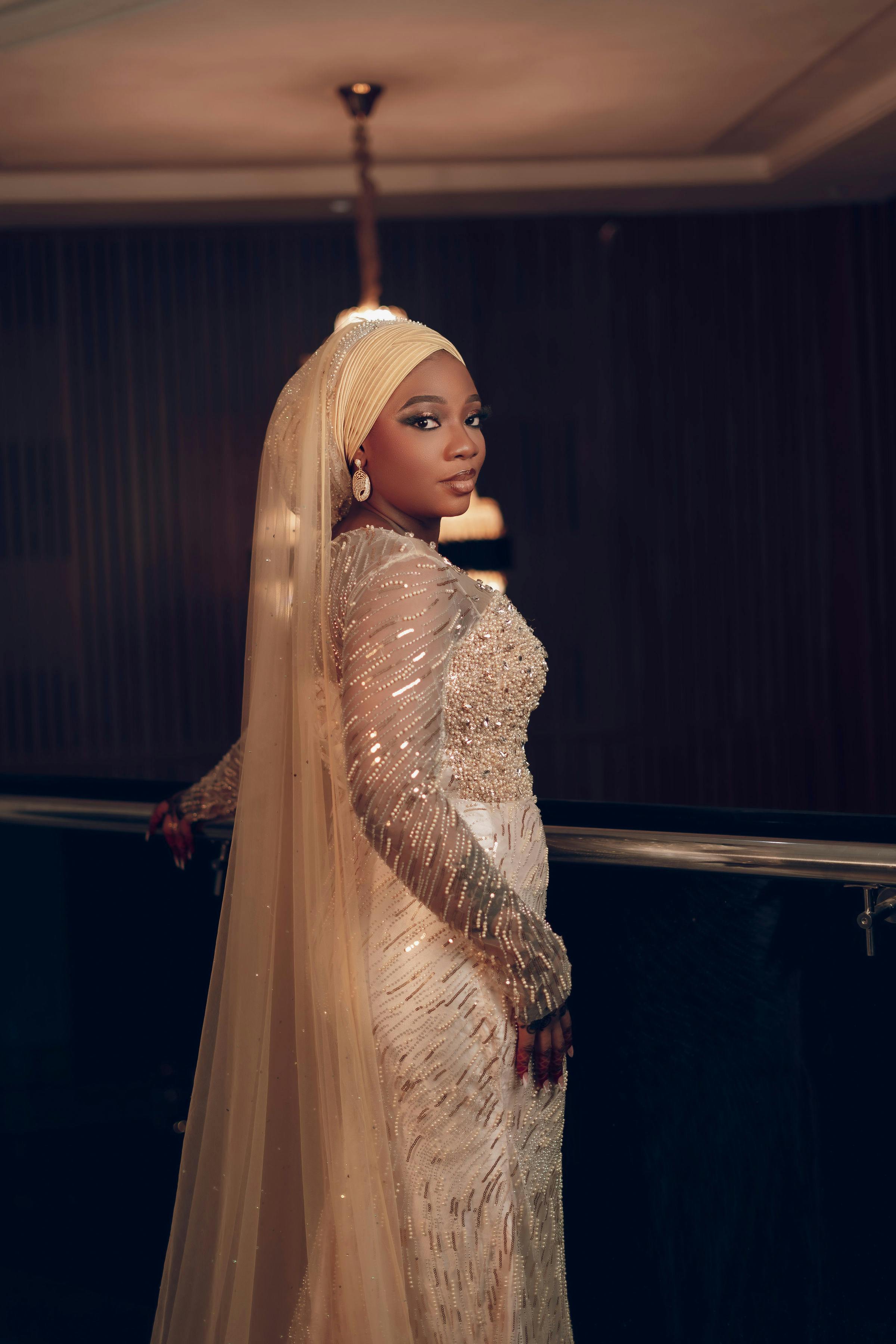 Woman Dress Photos, Download The BEST Free Woman Dress Stock Photos ...