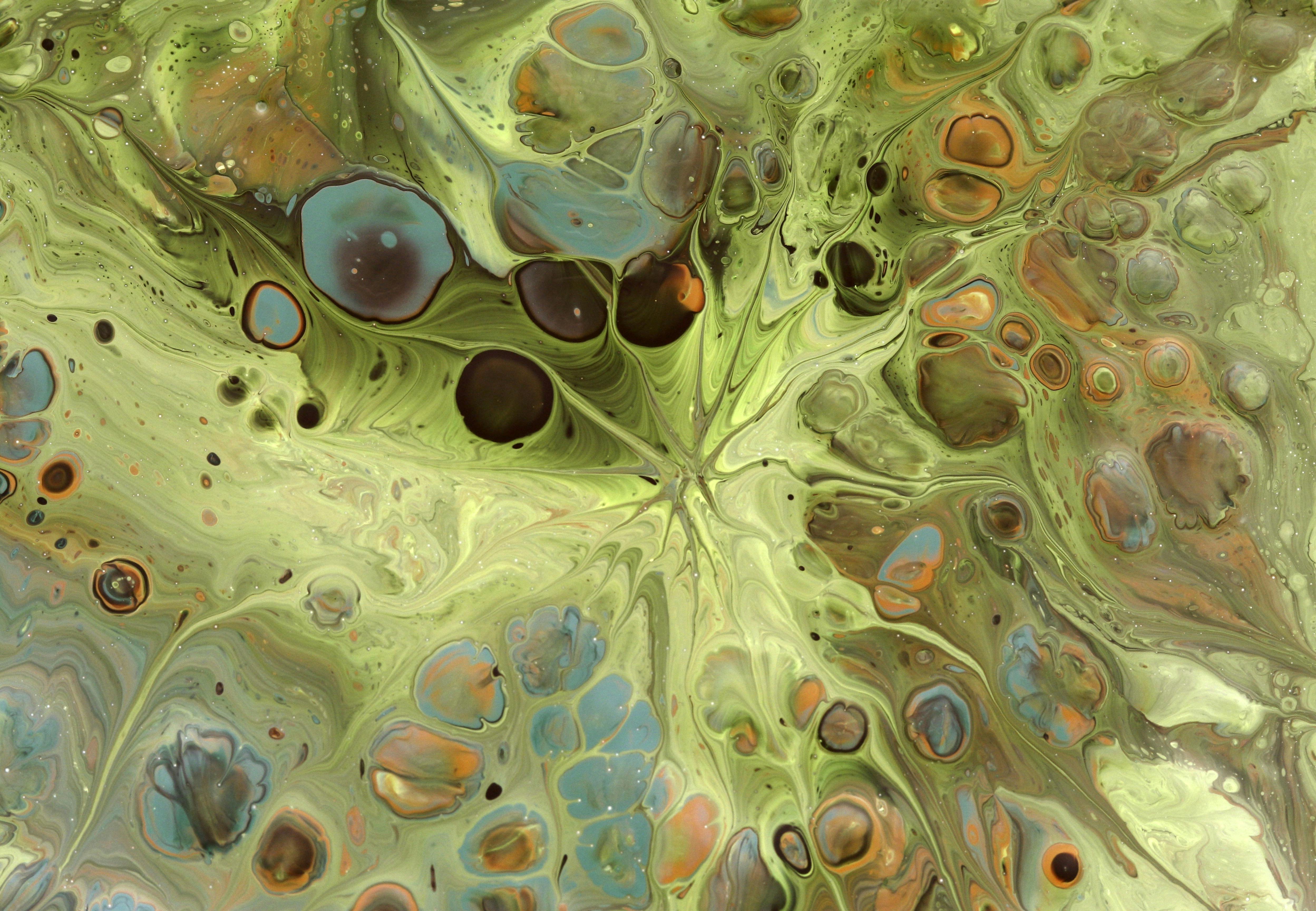 Abstract Artistic Fluid Painting with Earthy Tones · Free Stock Photo