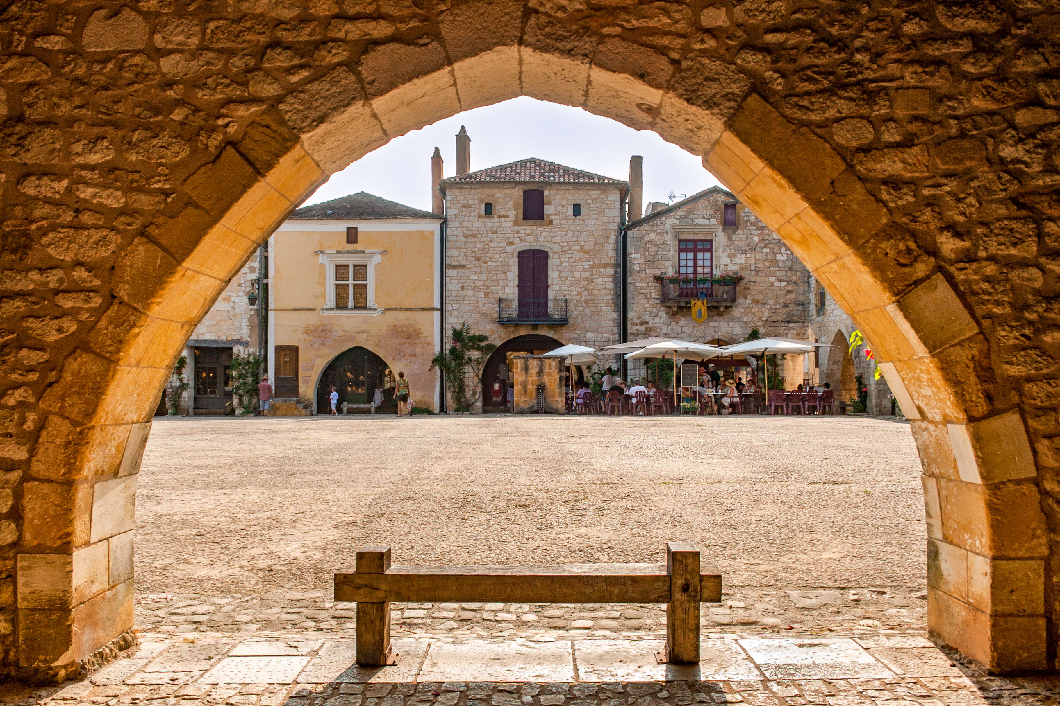 Charming Medieval Square in Monpazier, France · Free Stock Photo