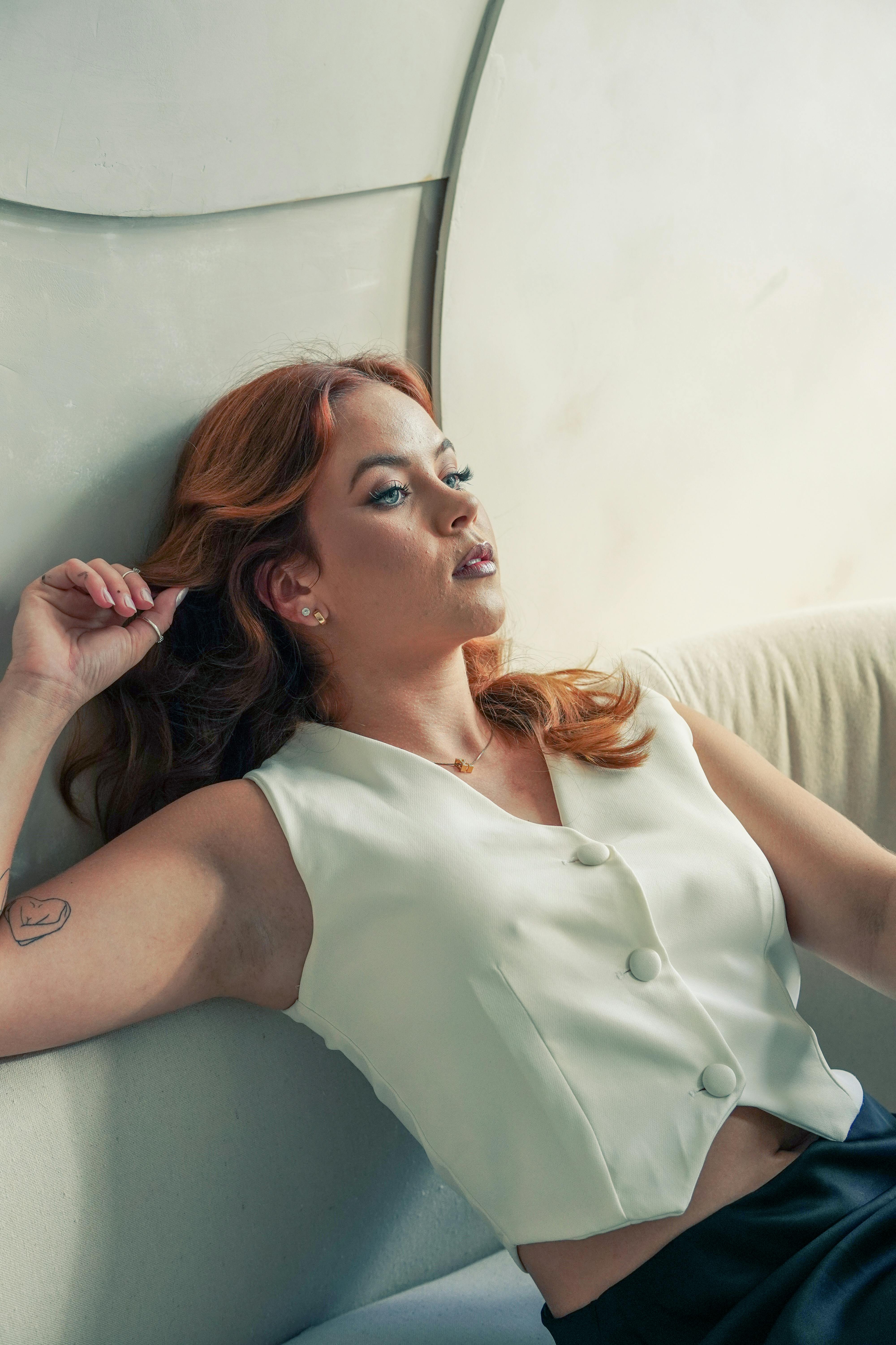 Women+Beaver+Shots Photos, Download The BEST Free Women+Beaver+Shots ...