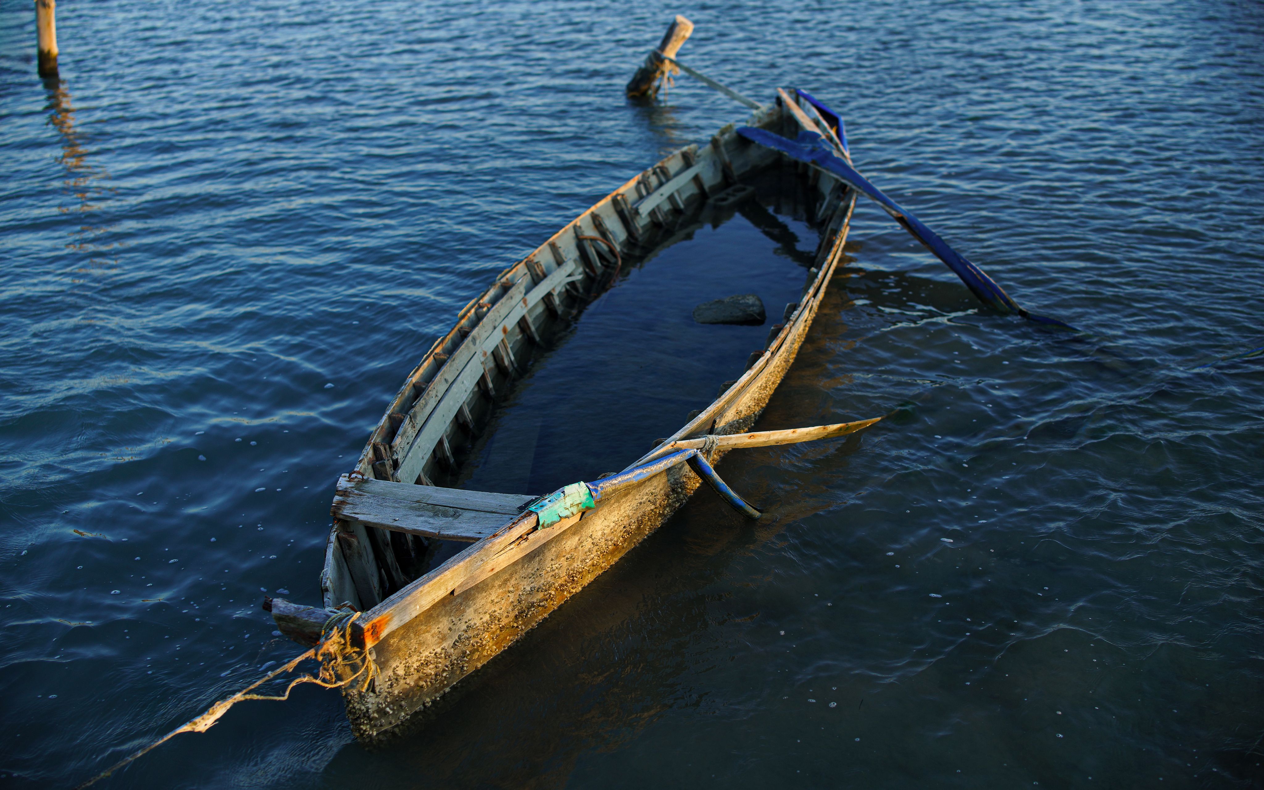 Ship In River Photos, Download The BEST Free Ship In River Stock Photos ...
