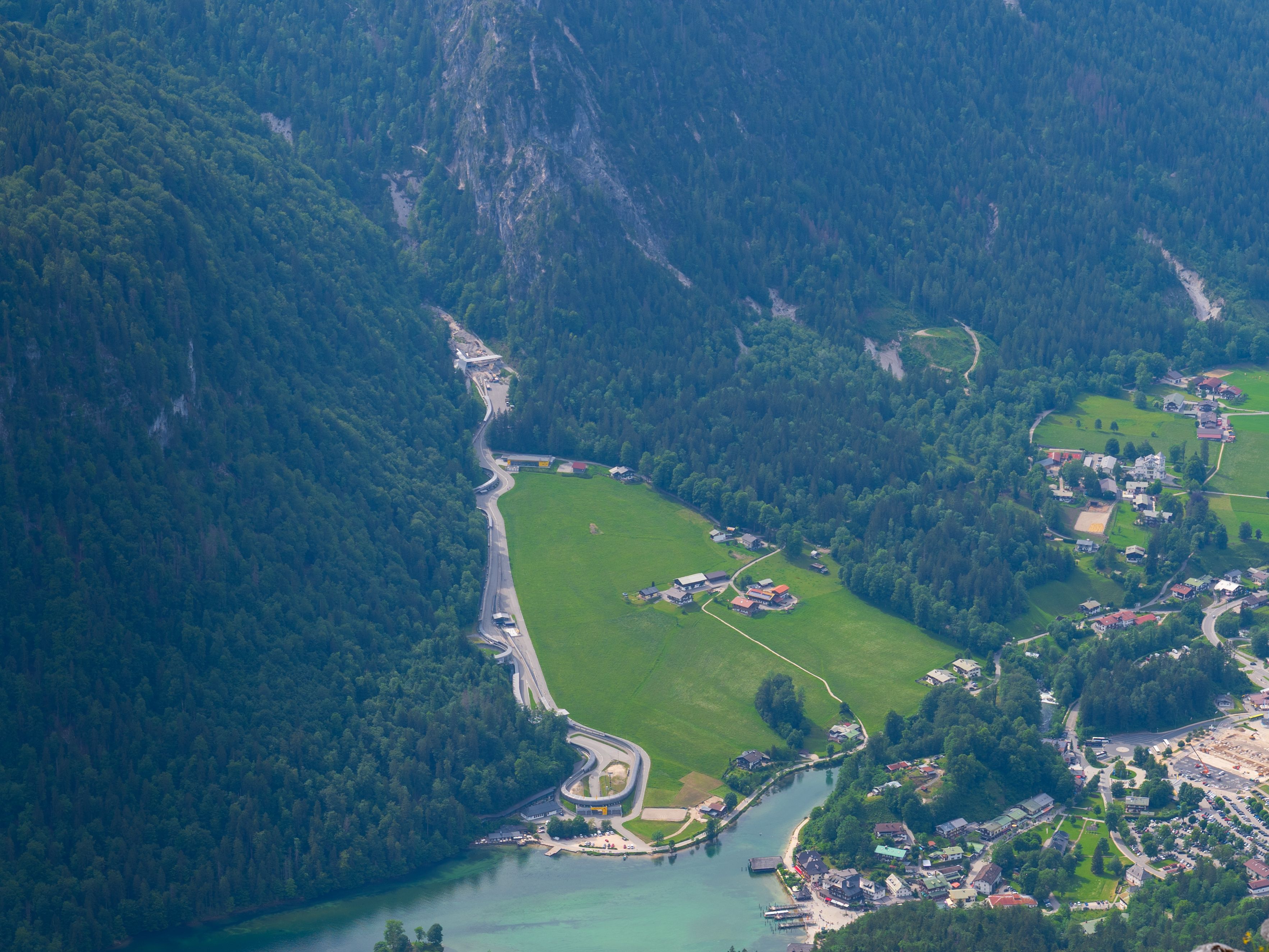 Scenic Aerial View of Alpine Valley Landscape · Free Stock Photo