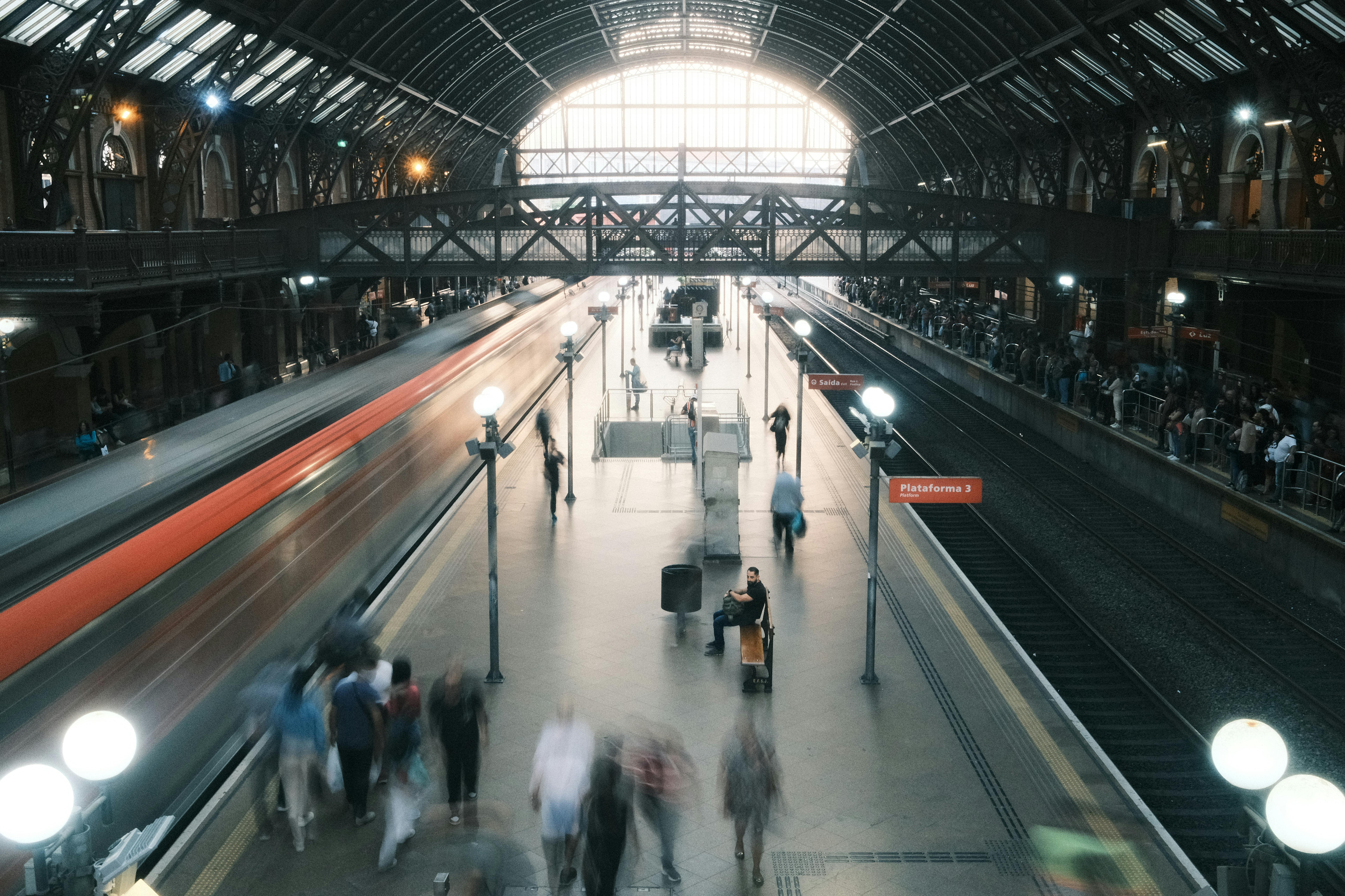 Toothed Rail Photos, Download The BEST Free Toothed Rail Stock Photos ...