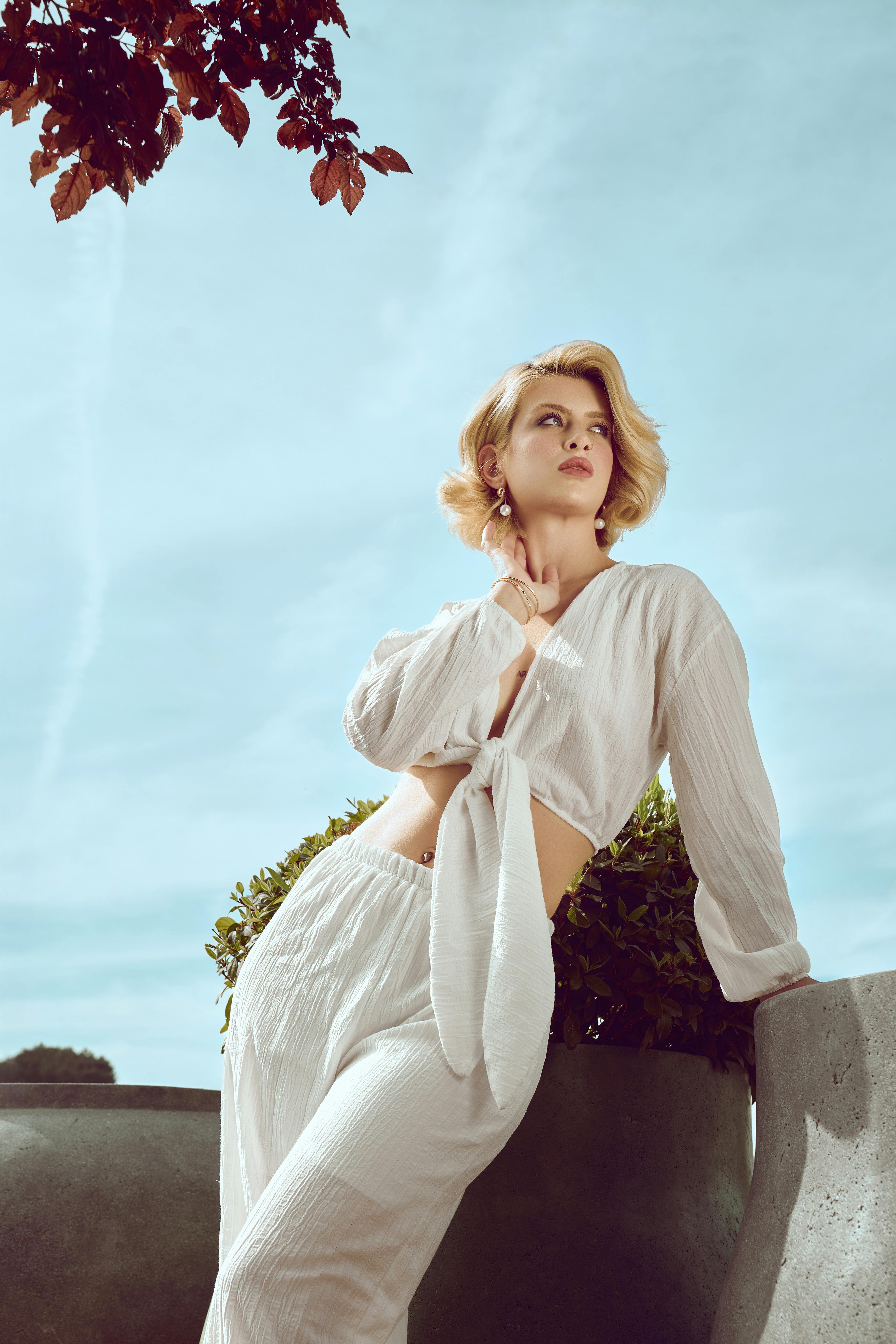 Non+Nudge+Art+Model Photos, Download The BEST Free Non+Nudge+Art+Model ...