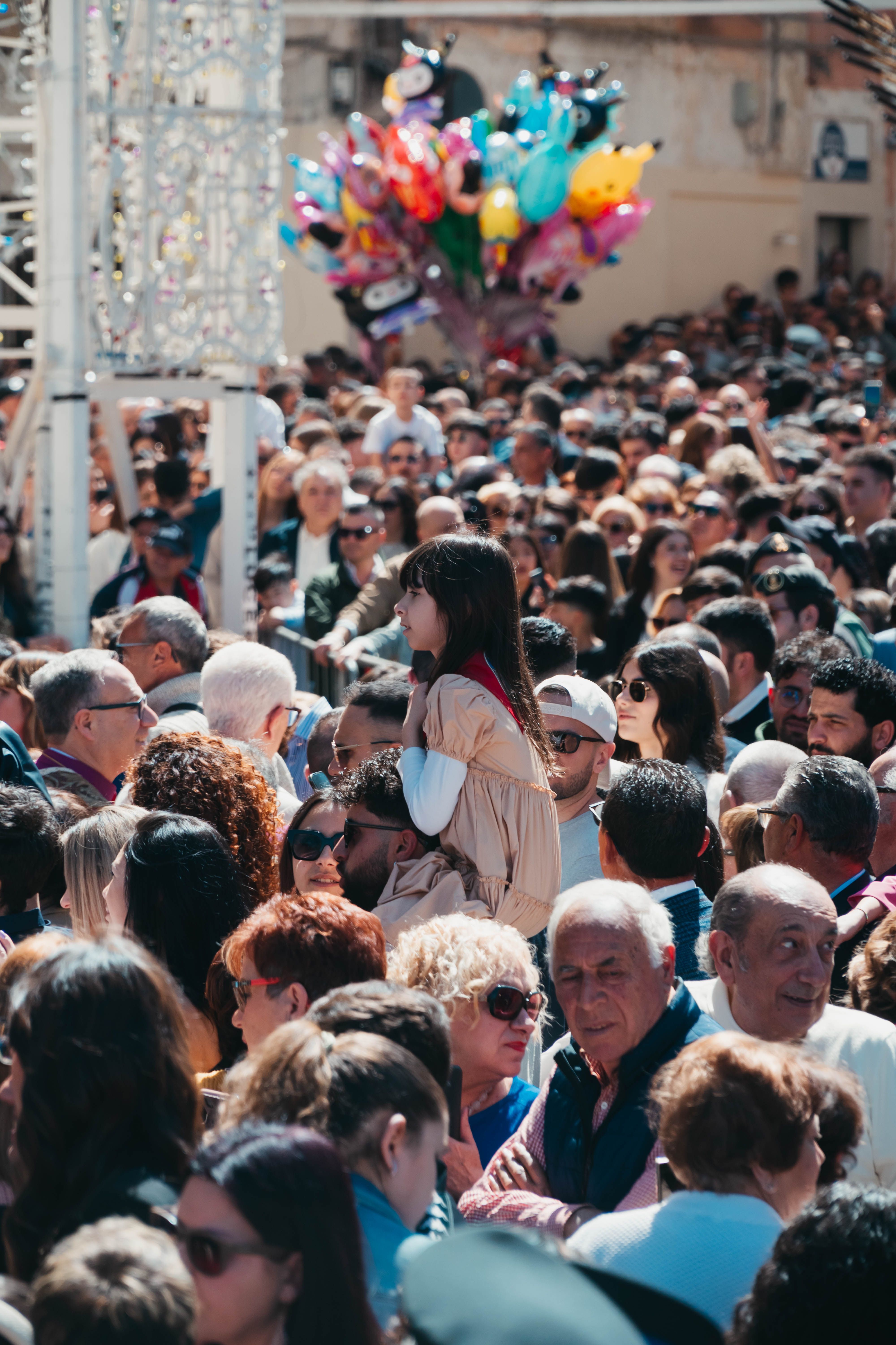 Crowd Gathered at Festive Outdoor Event · Free Stock Photo