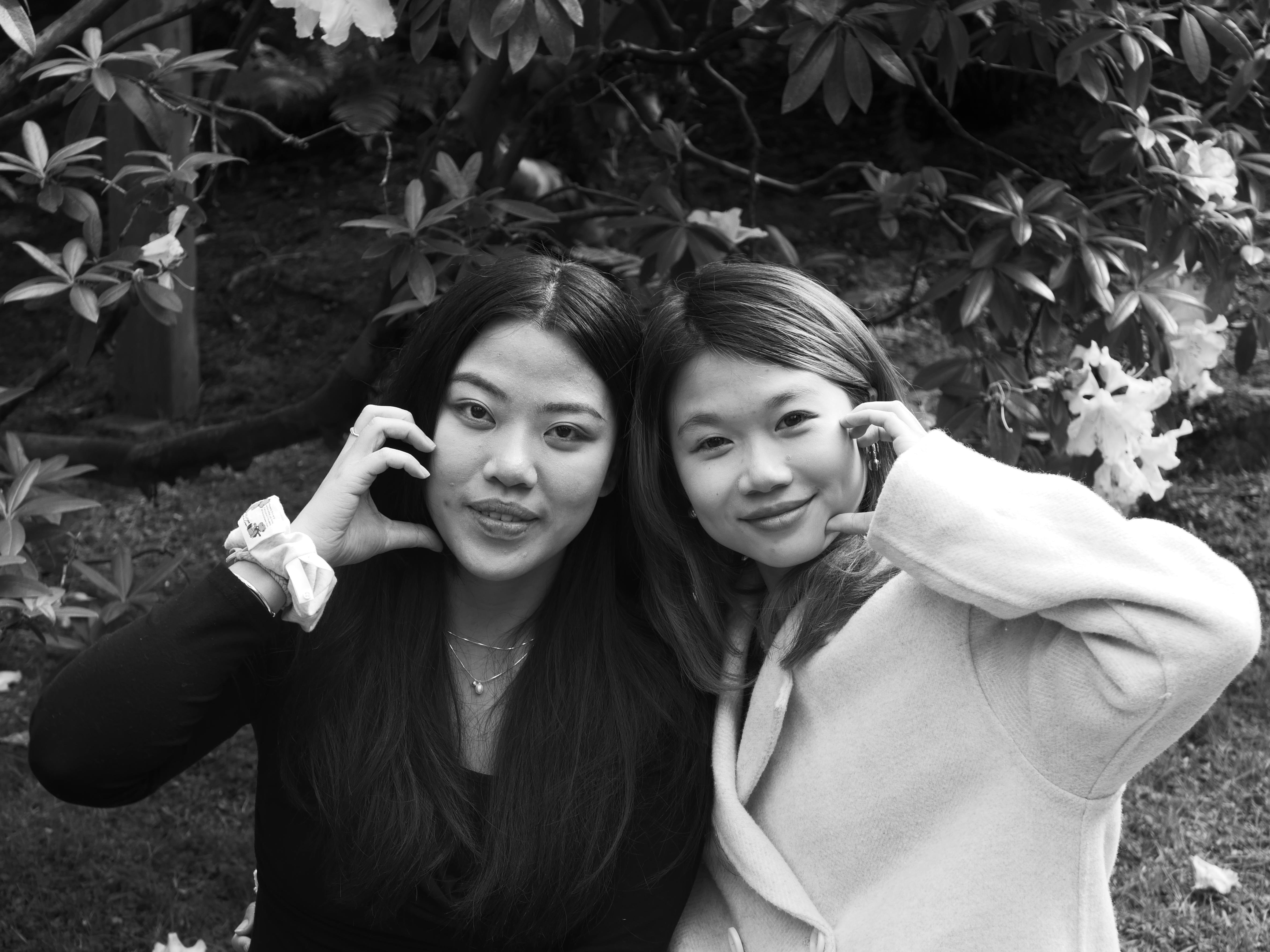 Two Besties Photos, Download The BEST Free Two Besties Stock Photos ...