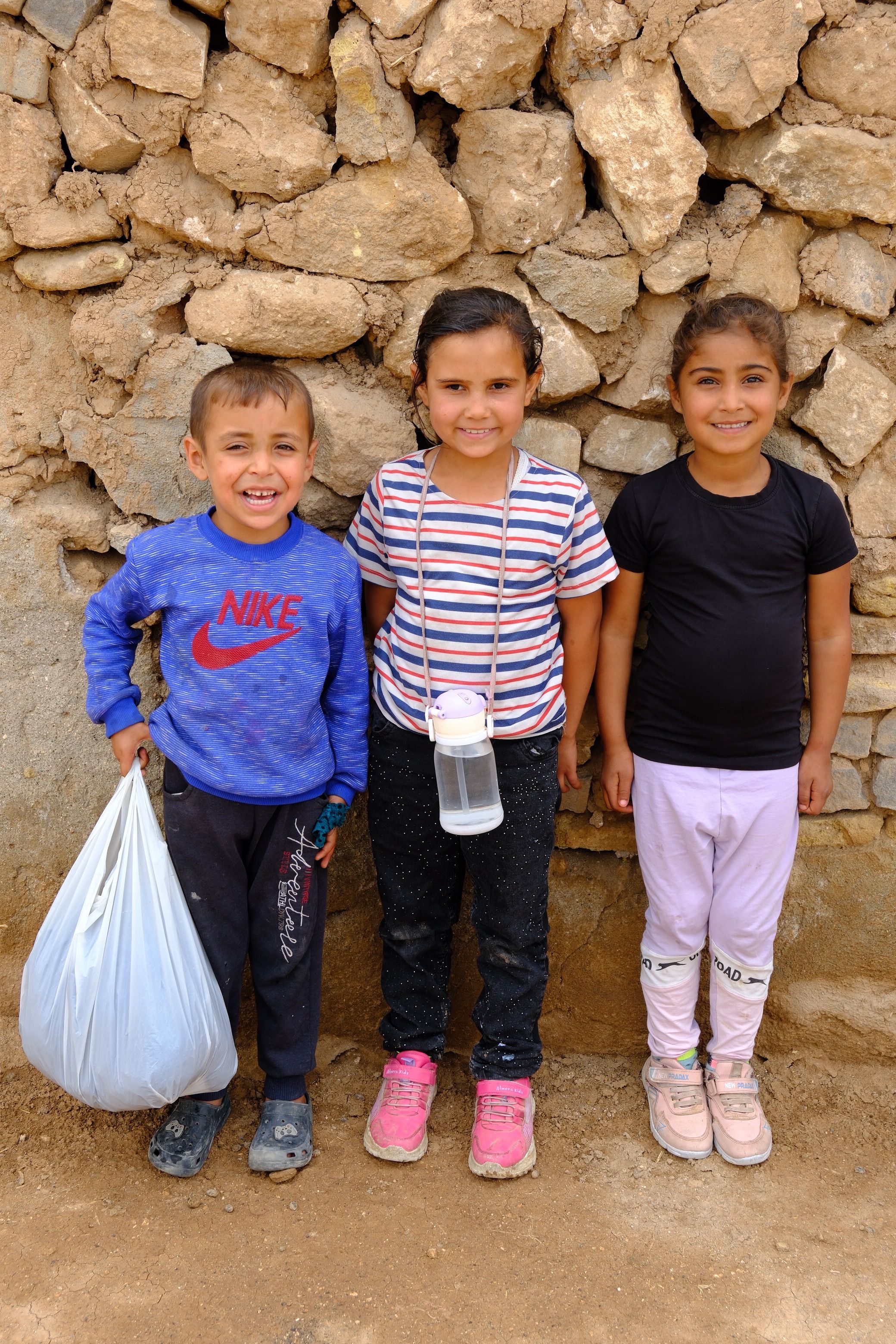 Smiling Children in Şanlıurfa, Türkiye · Free Stock Photo