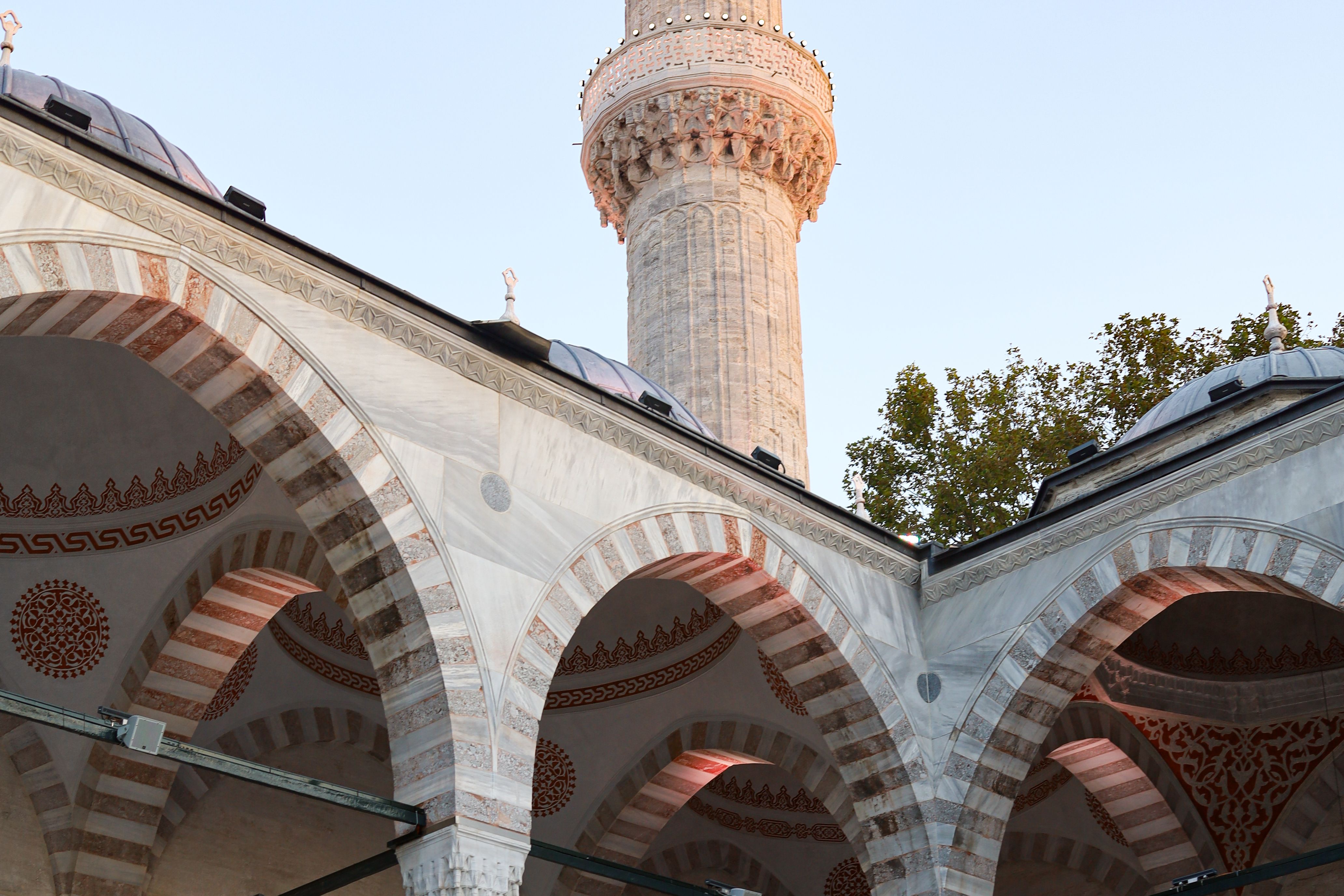 Historic Mosque Architecture in Istanbul, Turkey · Free Stock Photo