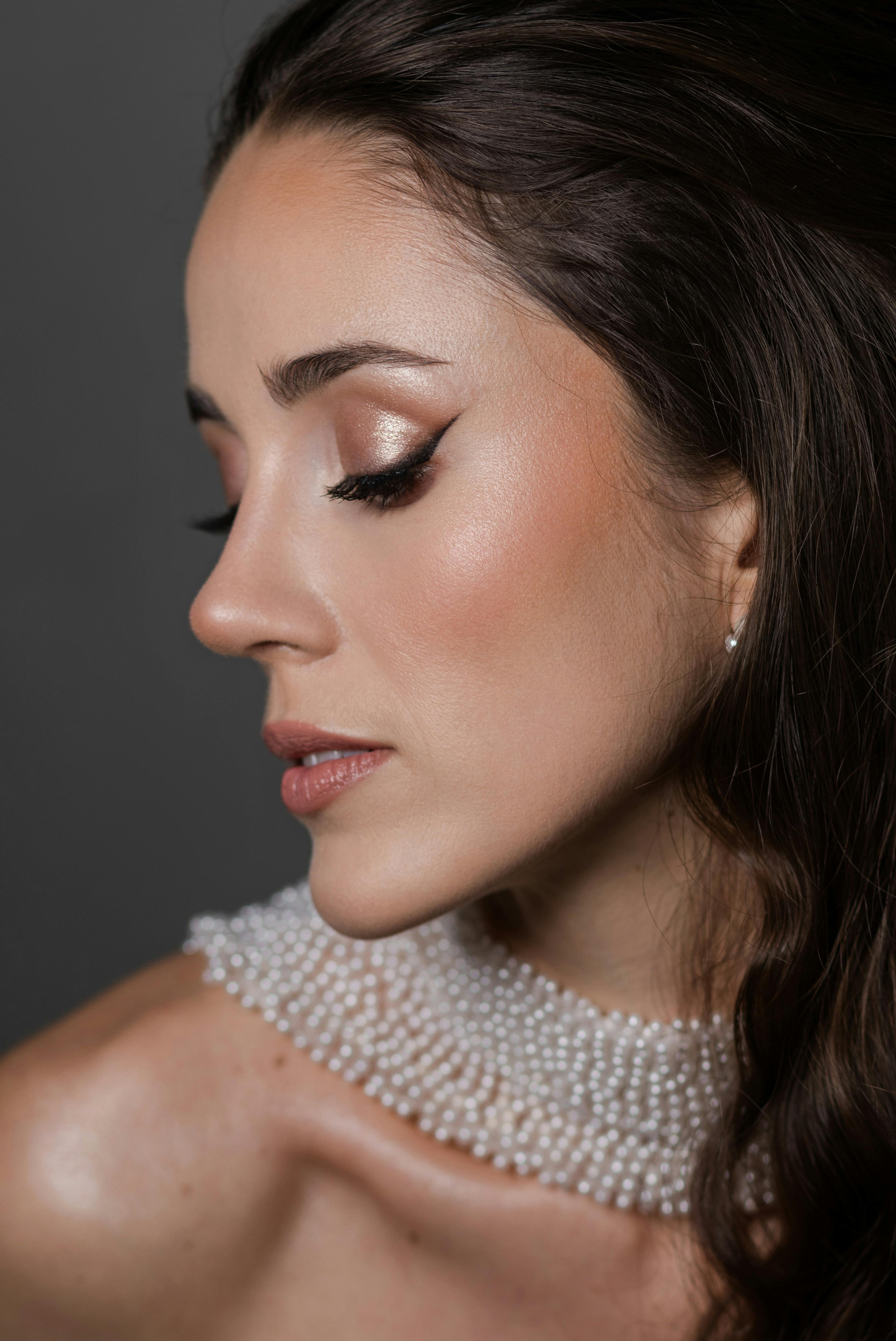 Profile Photos Woman Photos, Download The BEST Free Profile Photos ...