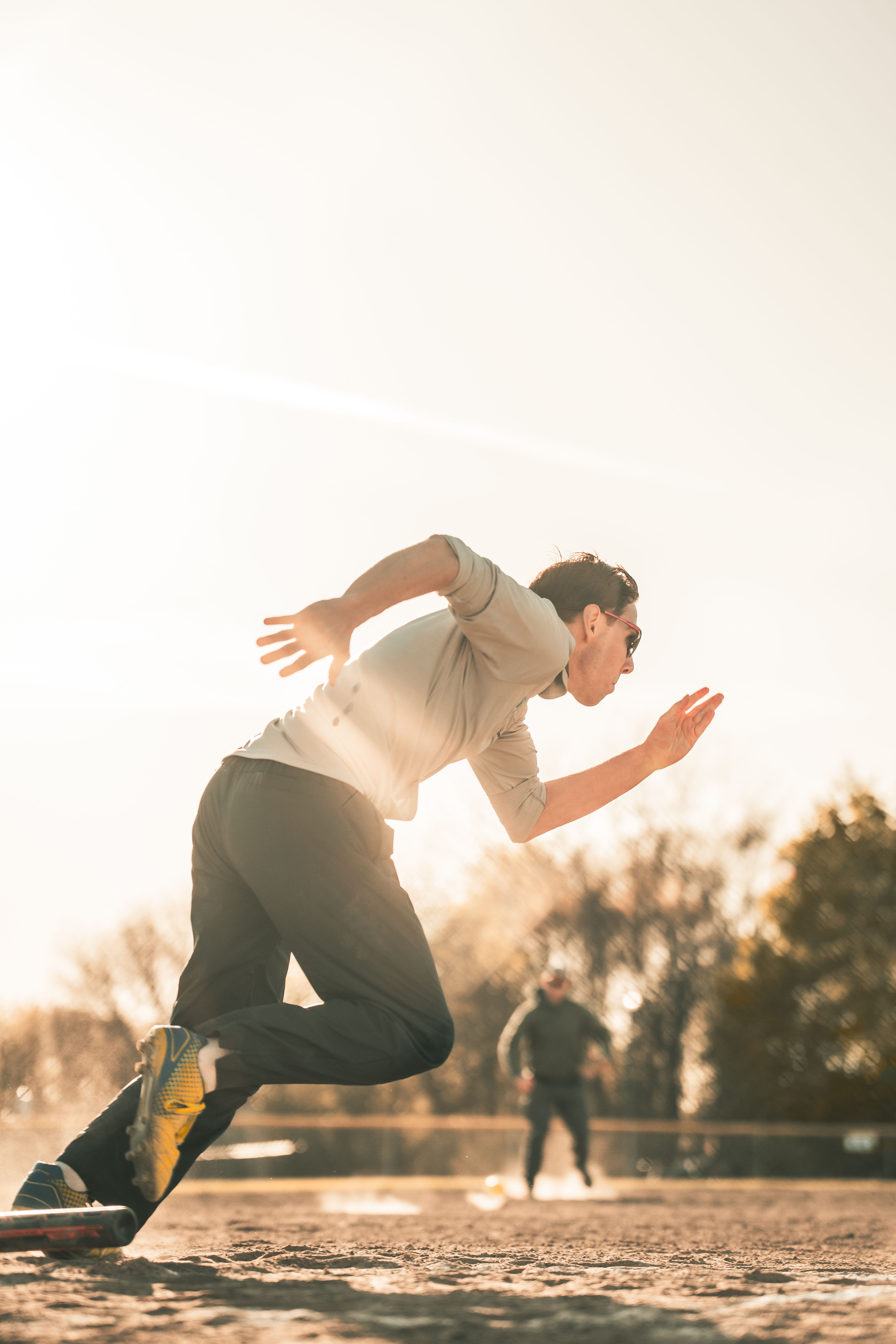 Dynamic Runner in Action at Sunset · Free Stock Photo
