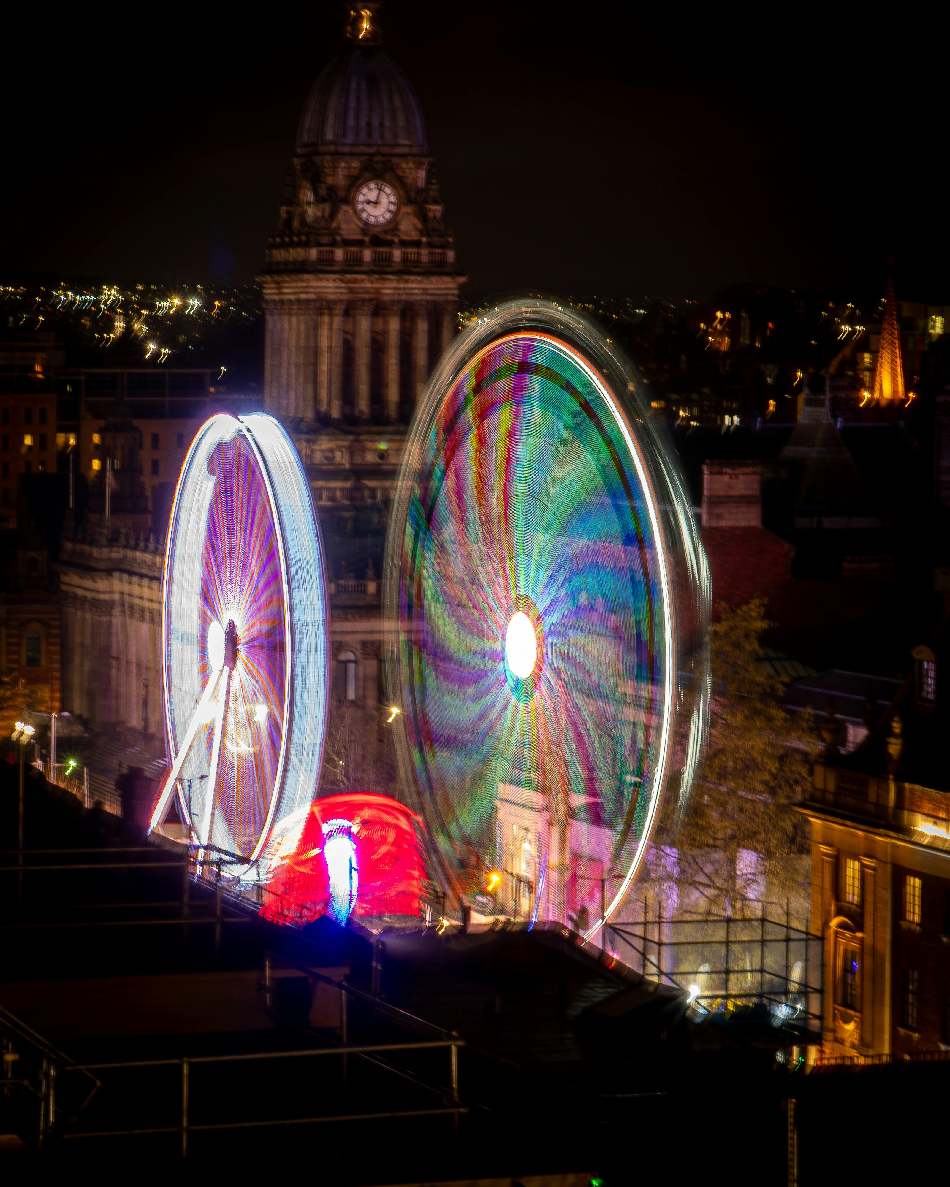 Vibrant Leeds Ferris Wheels at Night · Free Stock Photo