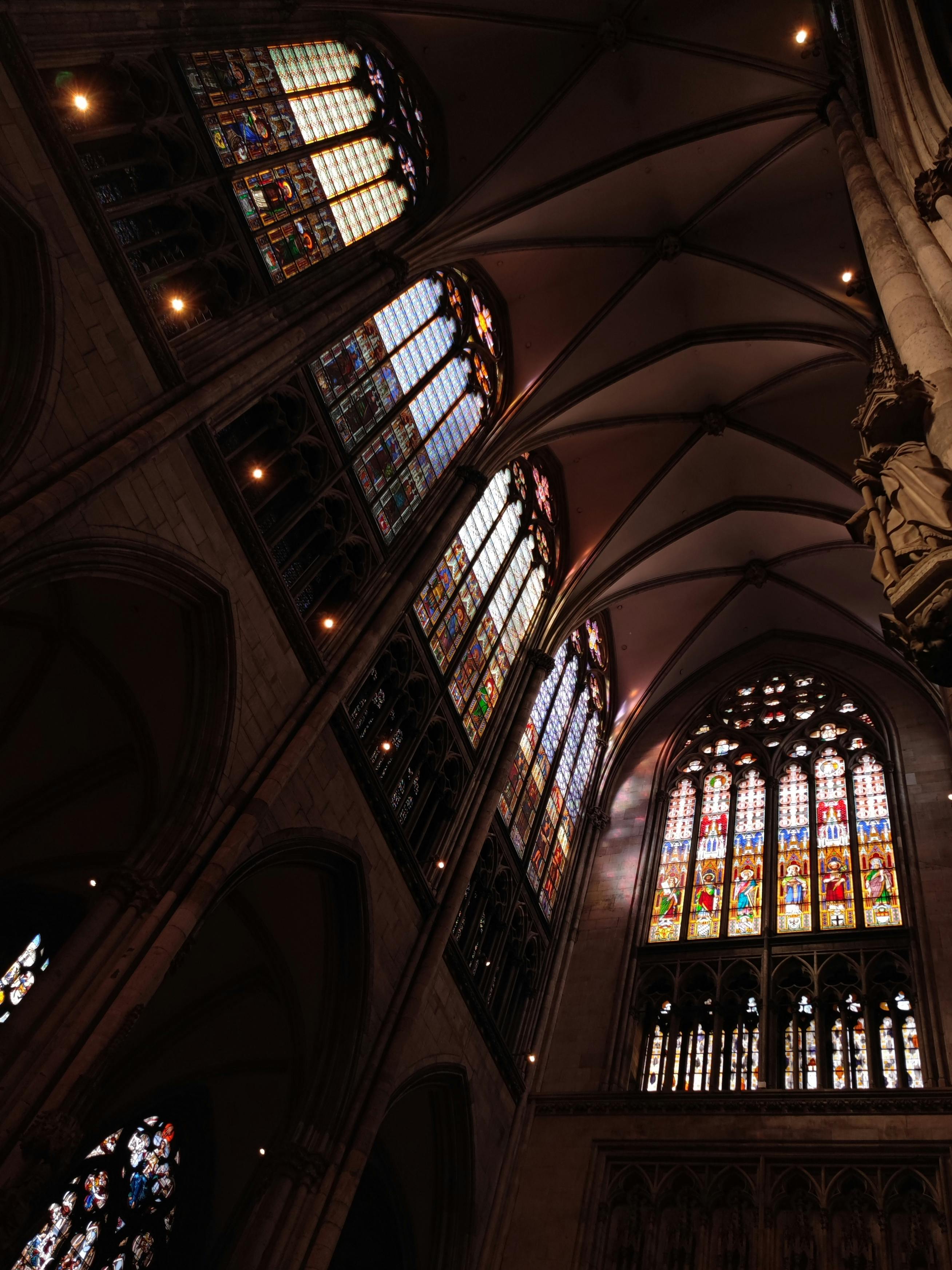 Stunning Interior of Cologne Cathedral in Germany · Free Stock Photo