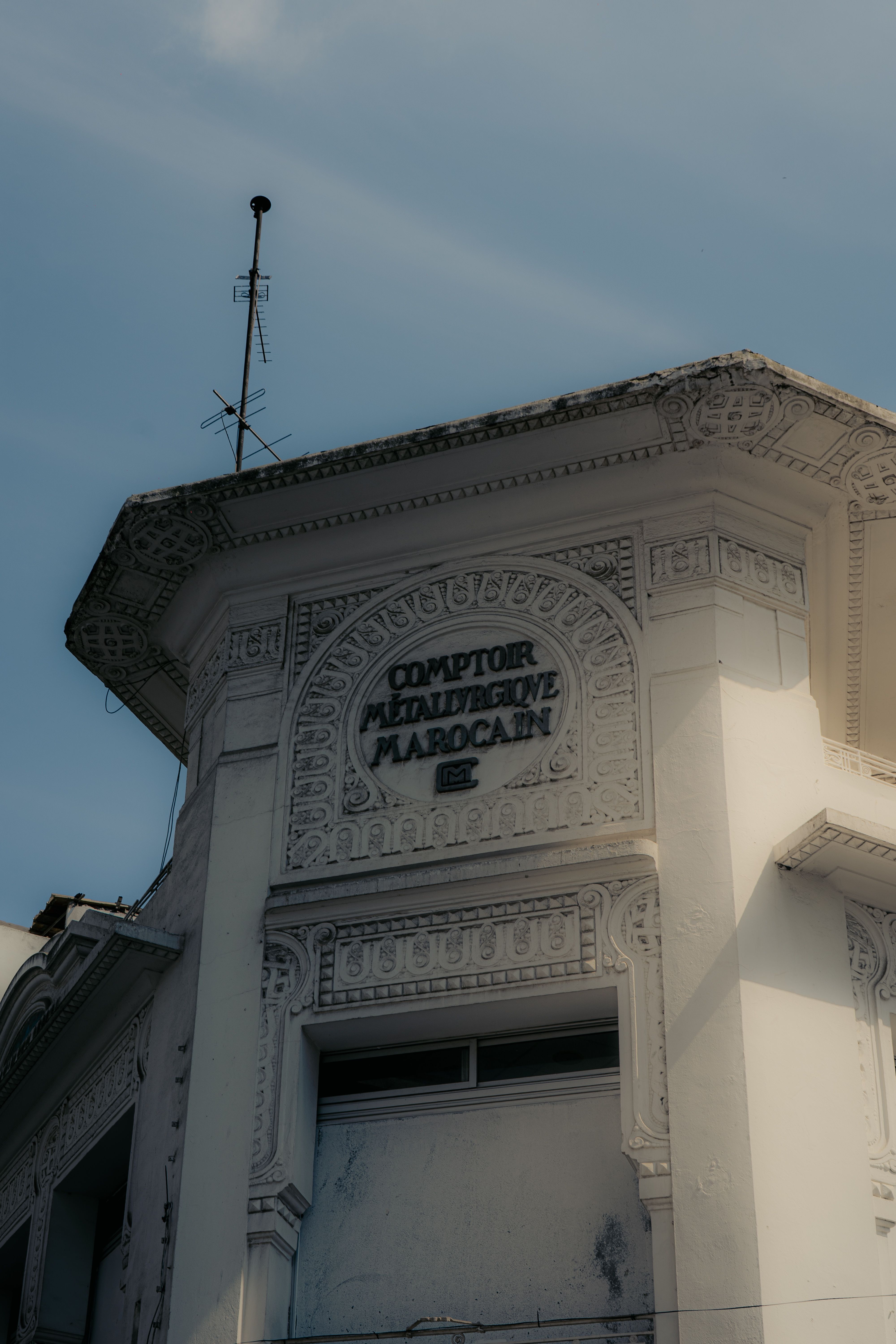 Historic Moroccan Building with Detailed Facade · Free Stock Photo