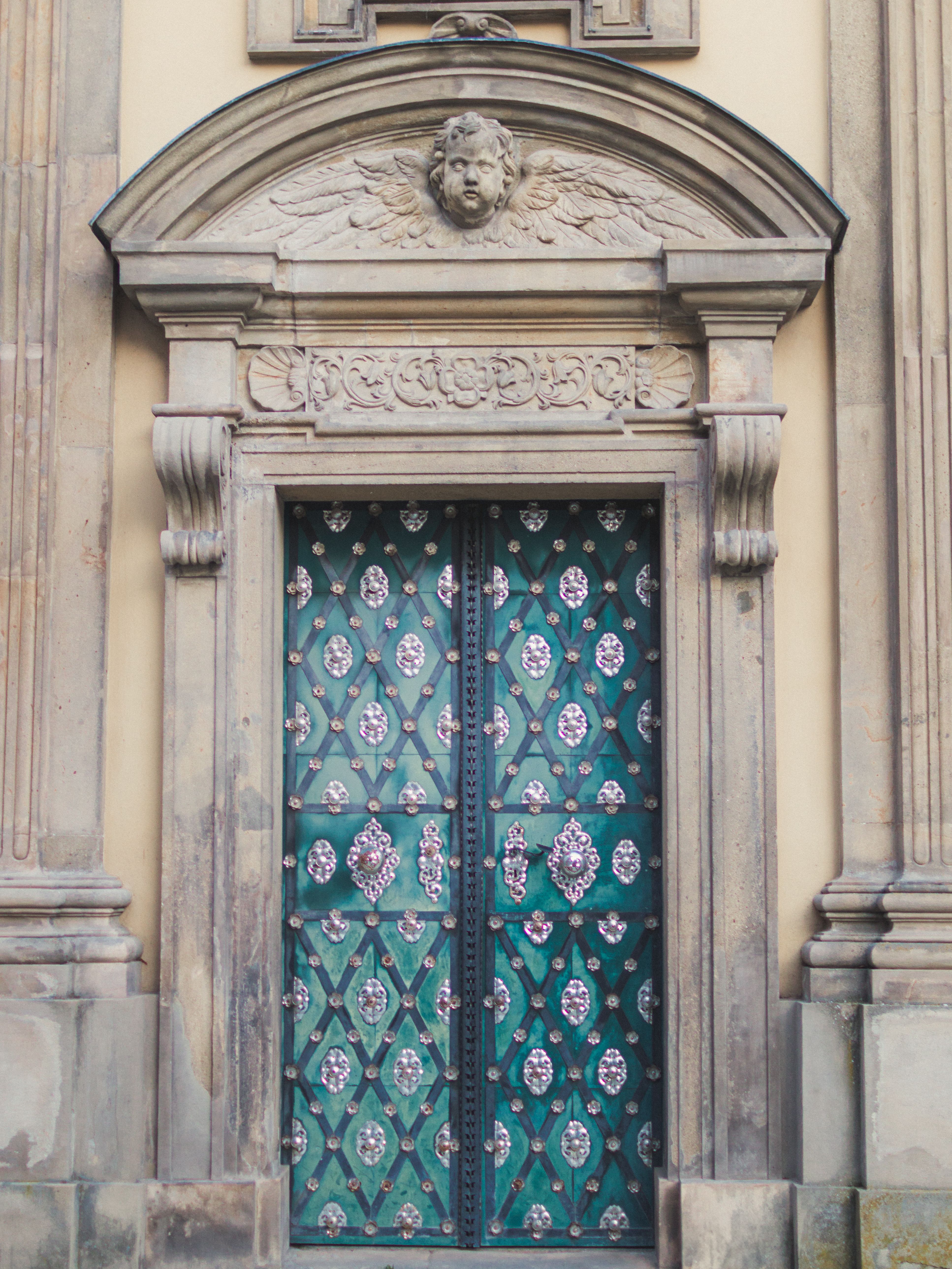 Detailed Embellishments Photos, Download The BEST Free Detailed ...
