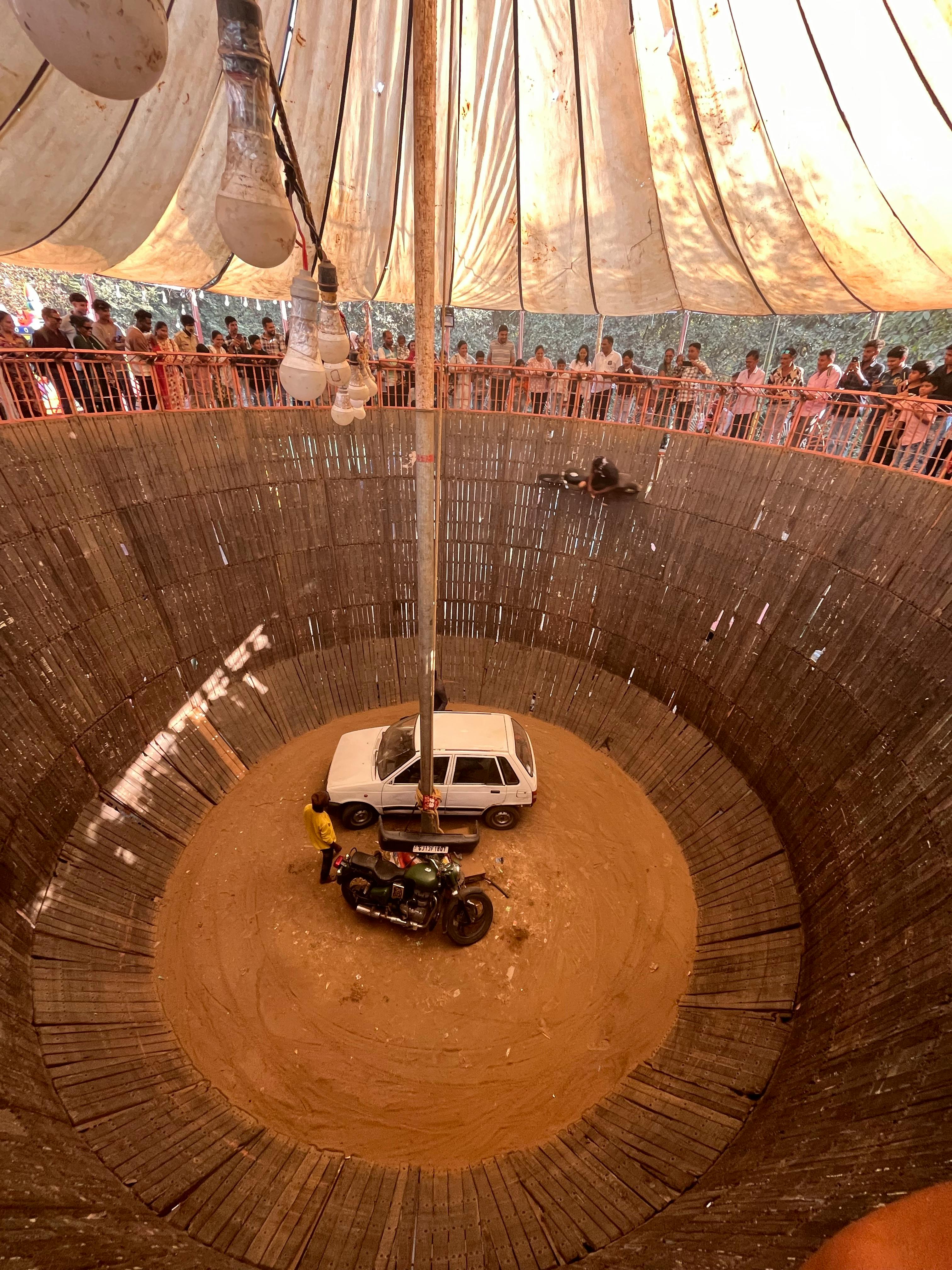 Henil Patel - 사진