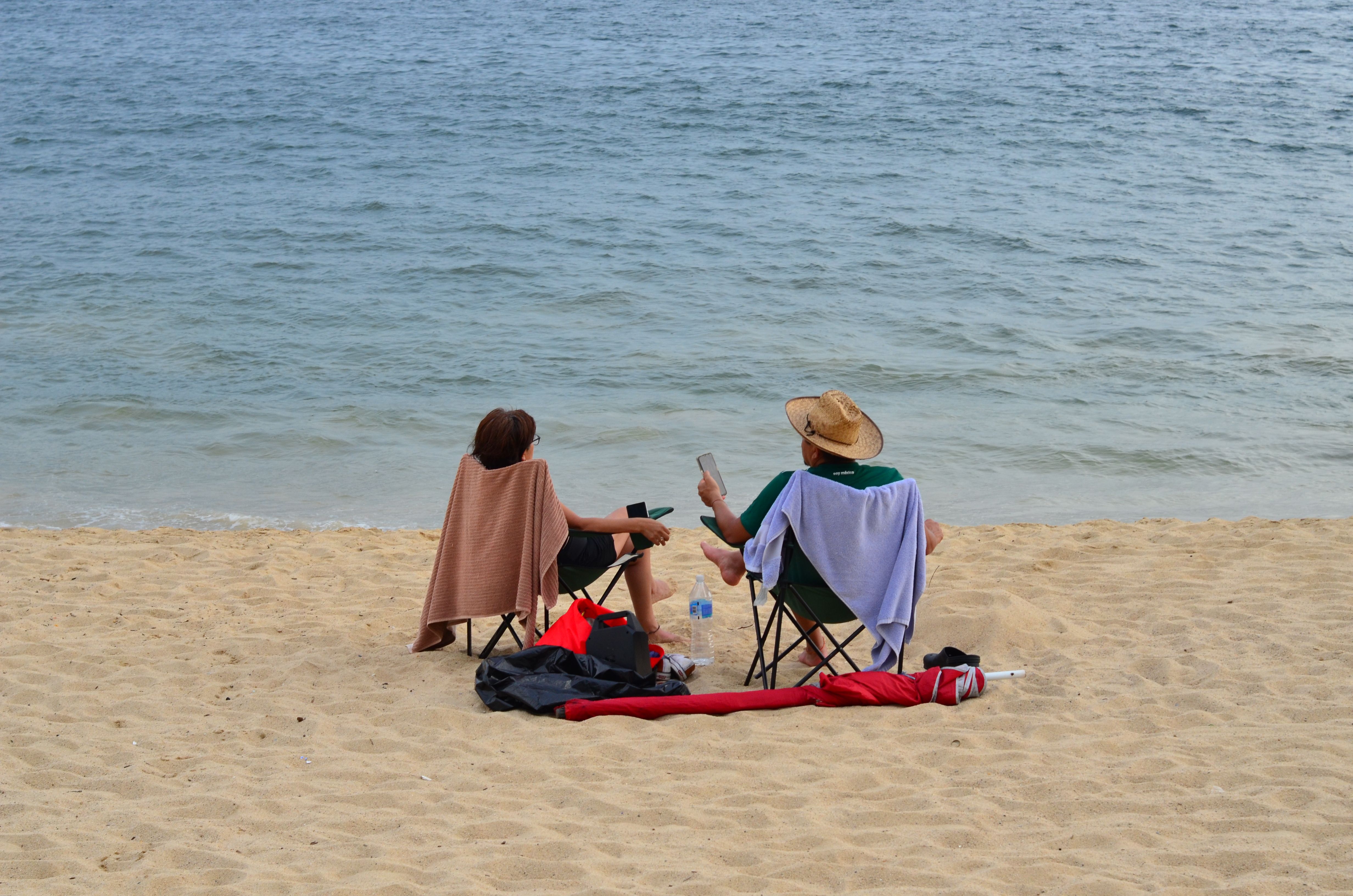 Sitting On The Beach Photos, Download The BEST Free Sitting On The ...