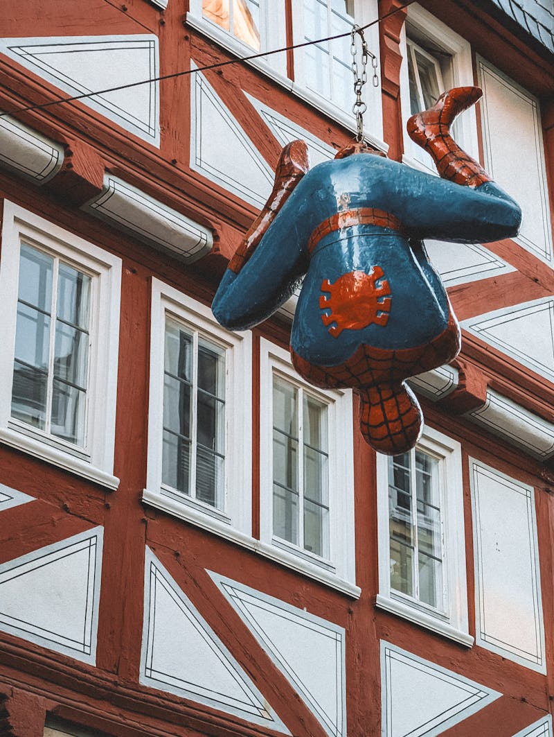 Spiderman Hanging Upside Down Photos, Download The BEST Free Spiderman ...