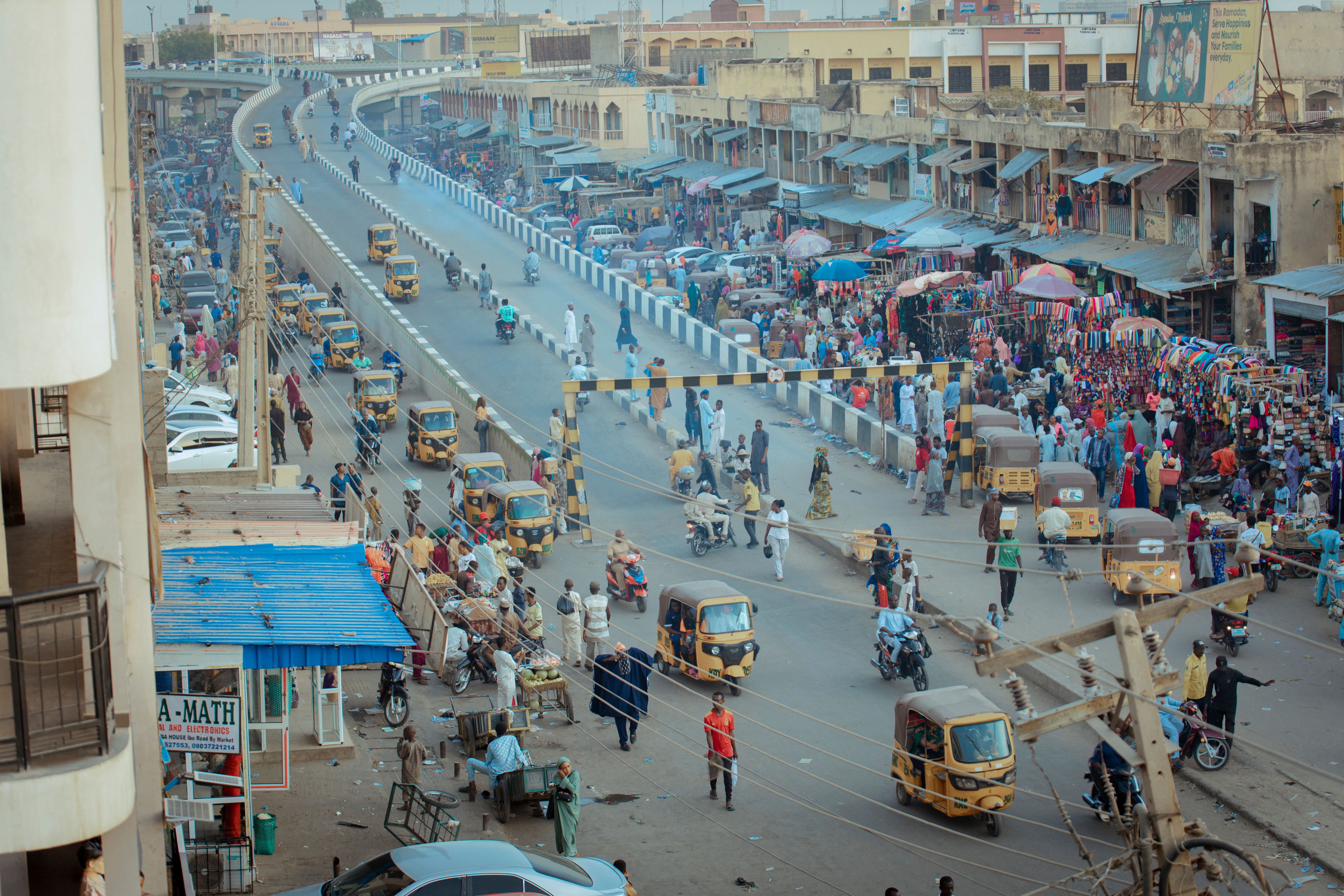 Busy Street Market Scene in Urban Center · Free Stock Photo