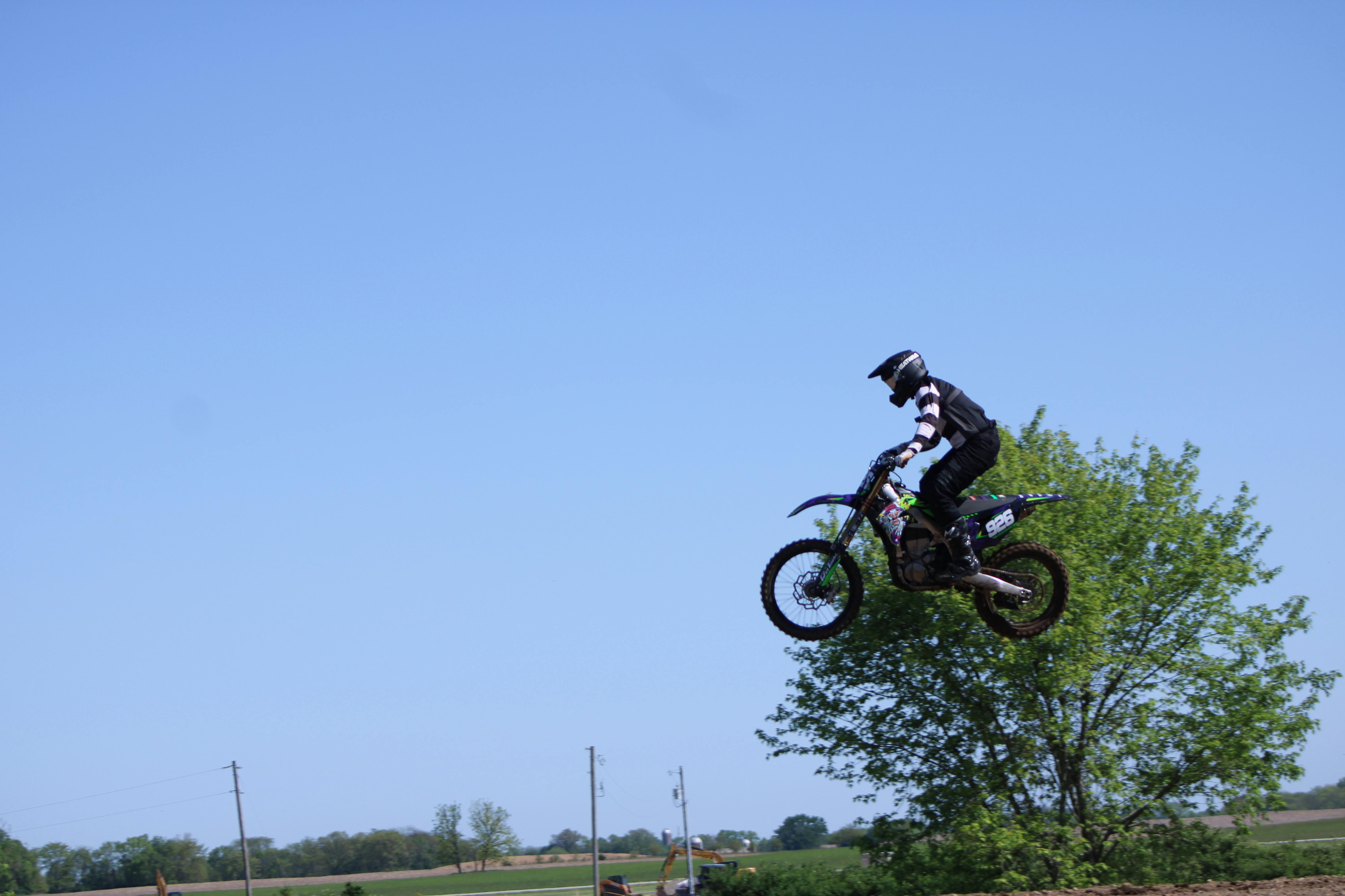 Motocross Rider in Action in Carroll, Ohio · Free Stock Photo