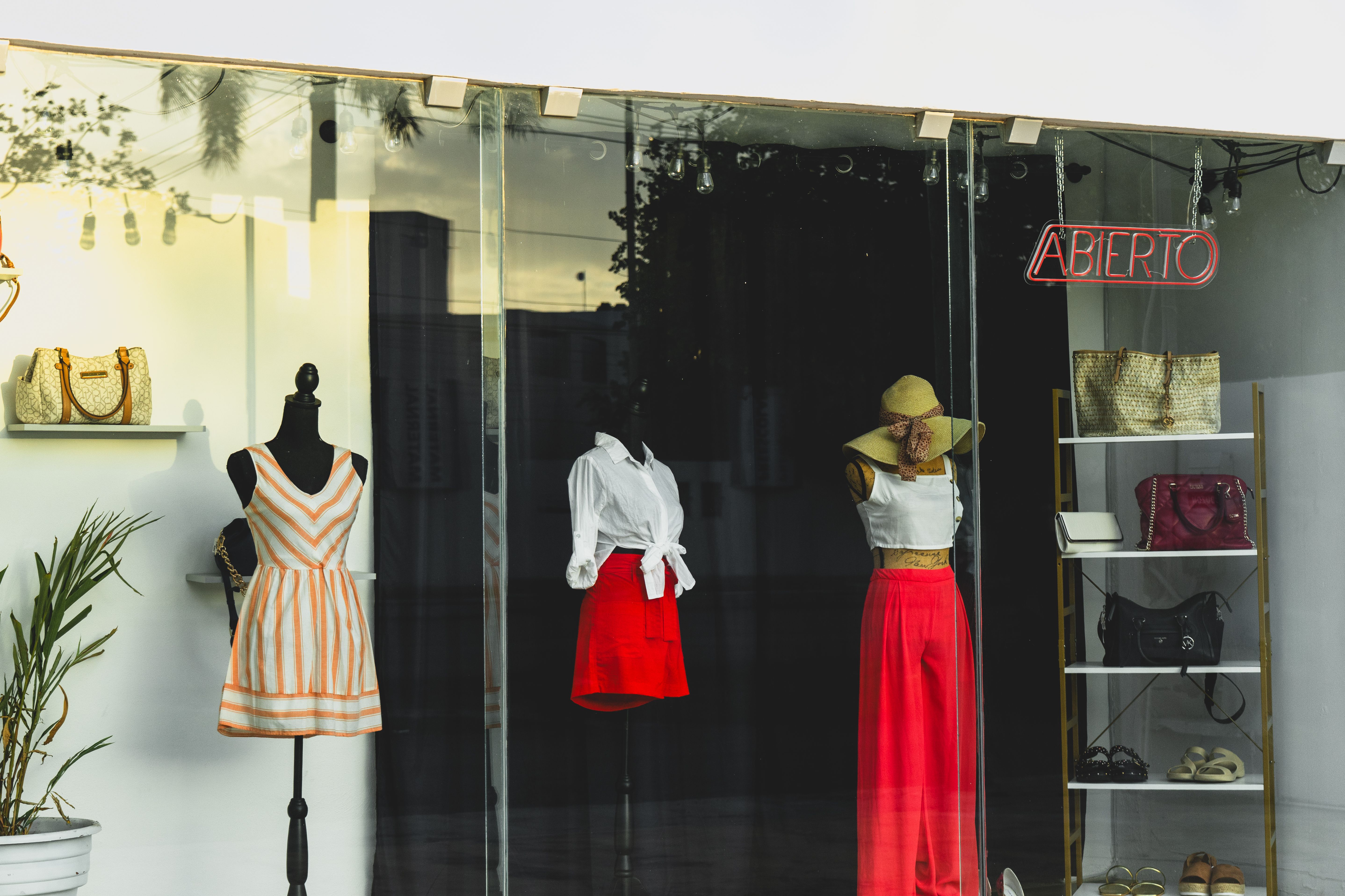 Shopping Storefront Photos, Download The BEST Free Shopping Storefront ...