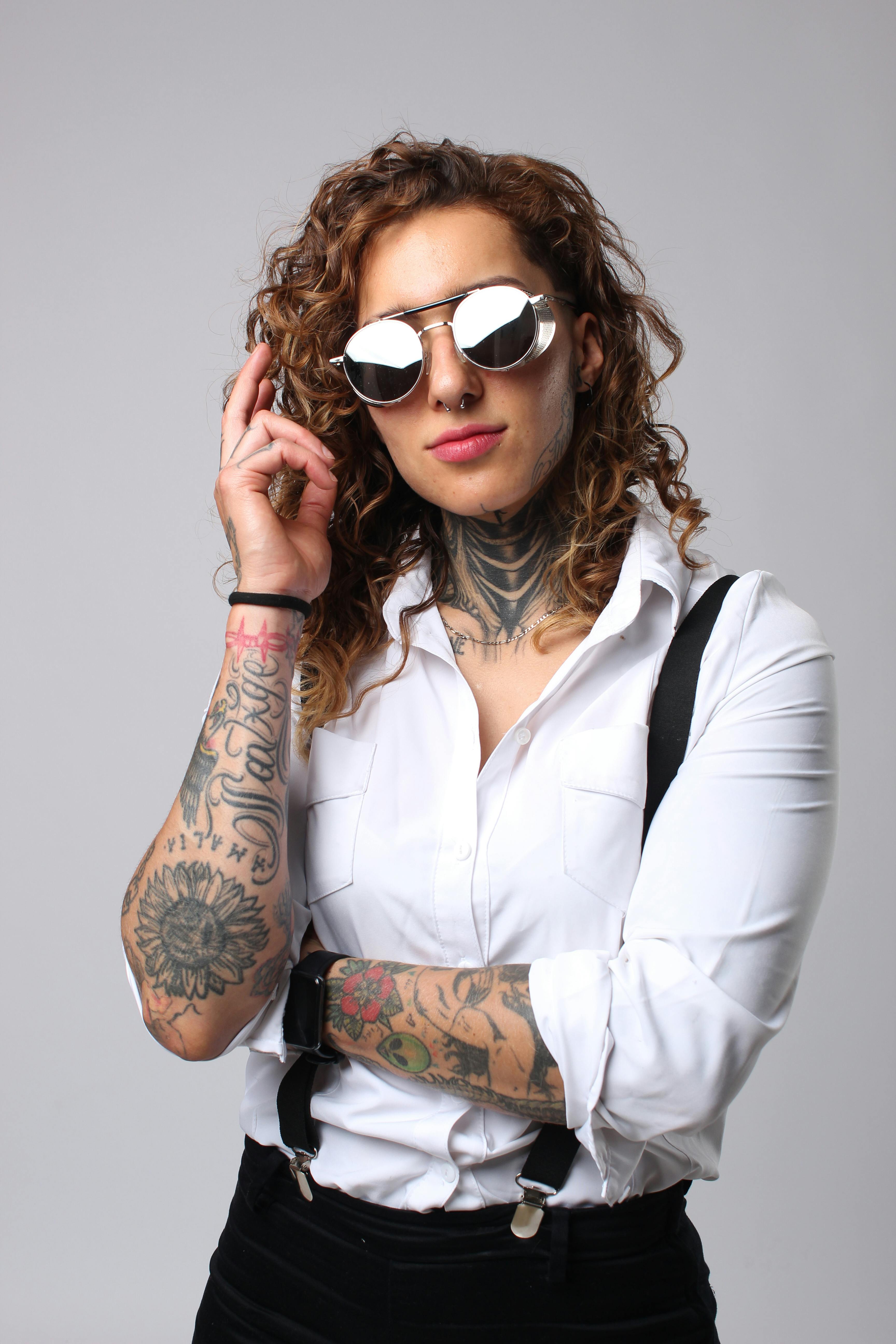 Strong Woman Photos, Download The BEST Free Strong Woman Stock Photos ...