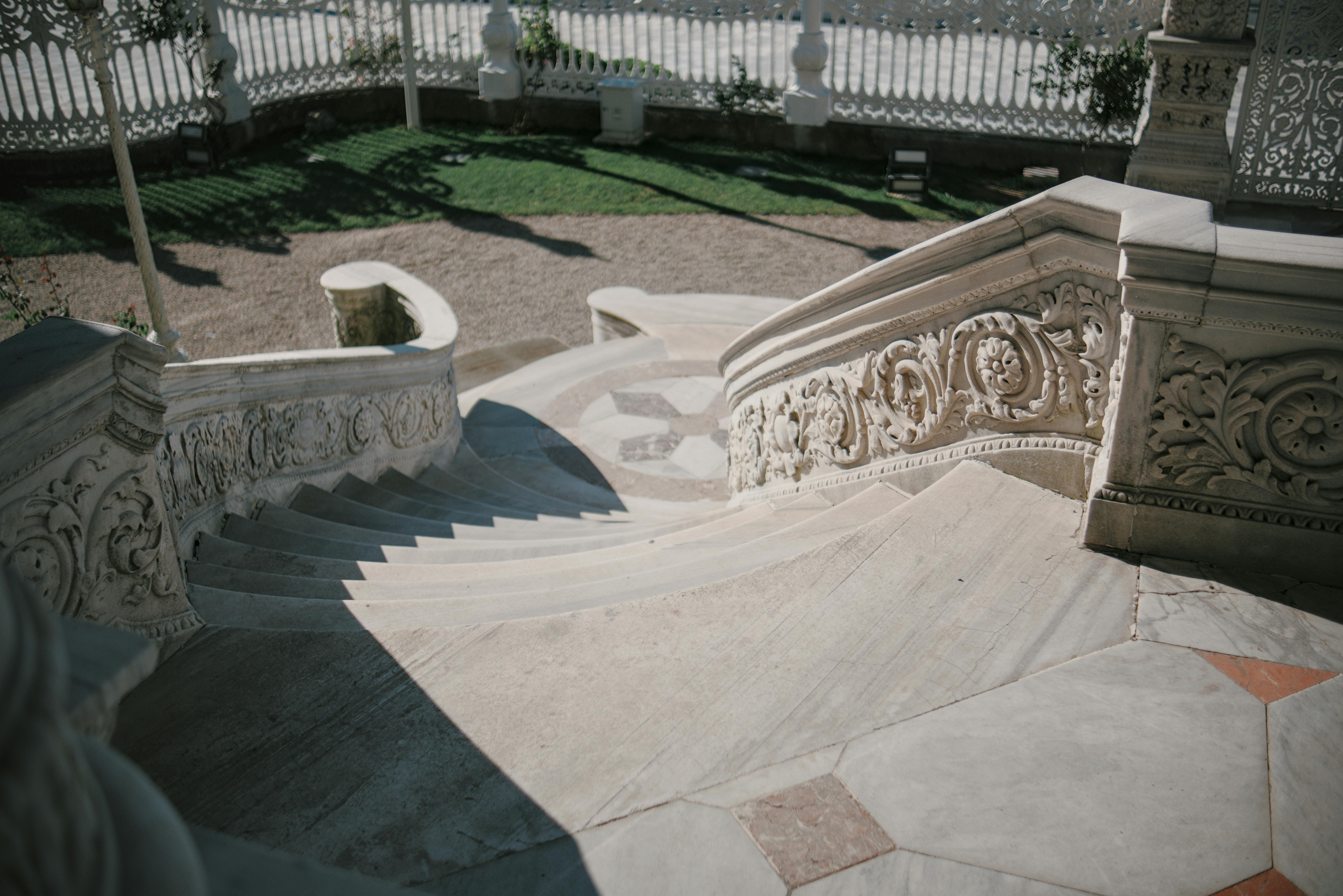 Ornate Staircase of Historical Istanbul Palace · Free Stock Photo