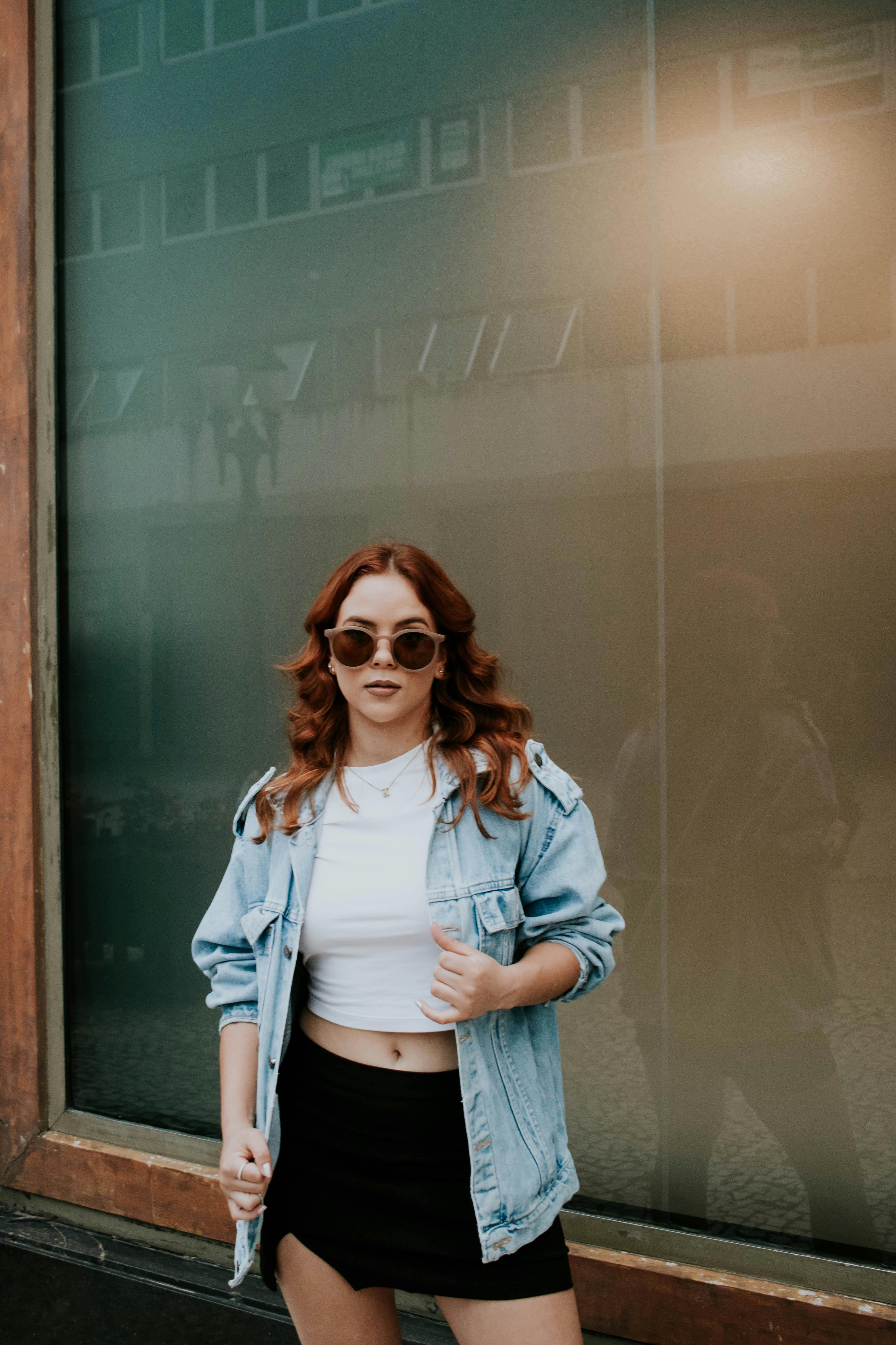 400.000+ Junge+mädchen+zeigen+popo Bilder und Fotos · Kostenlos ...