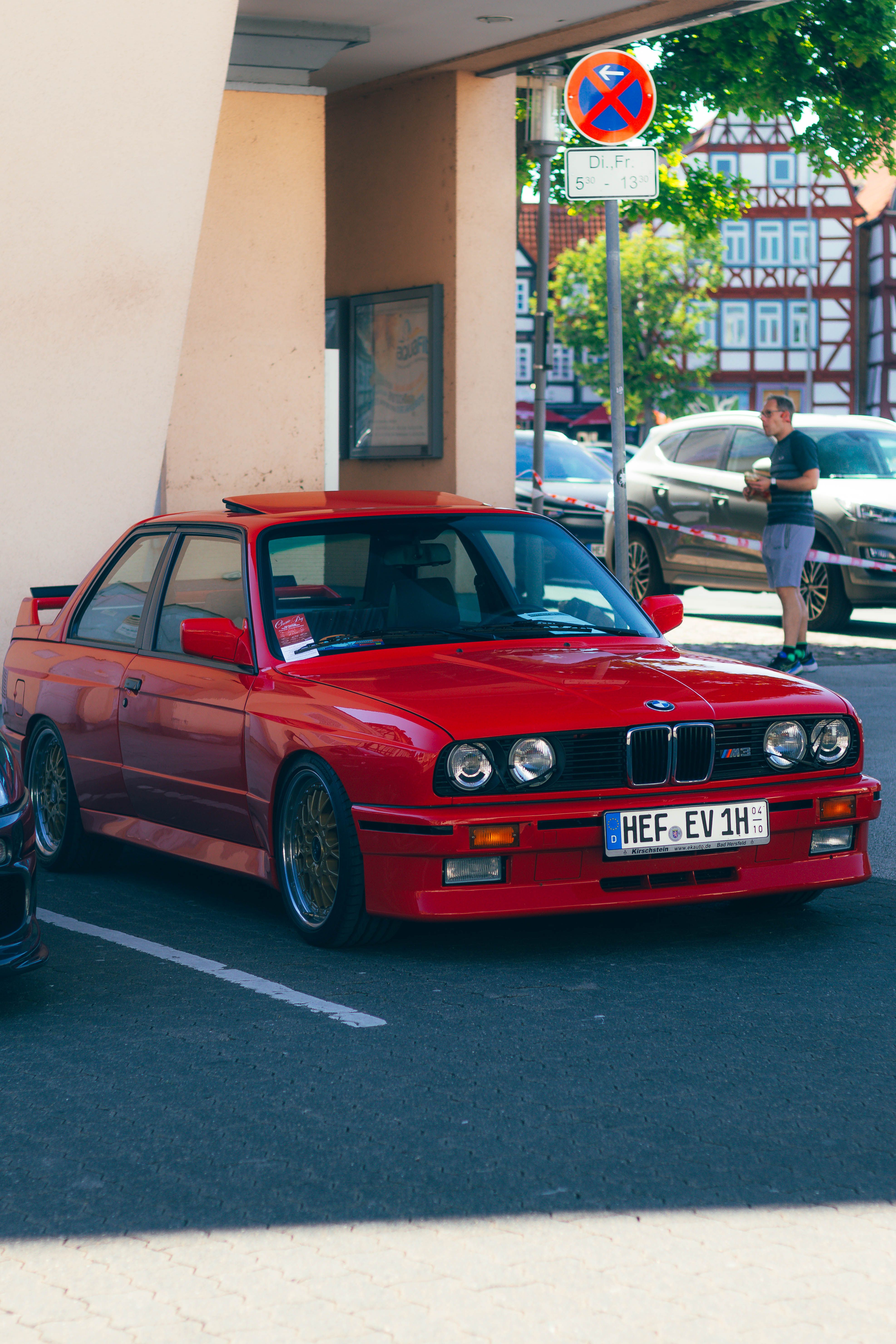 Classic Red BMW E30 at Outdoor Car Show · Free Stock Photo
