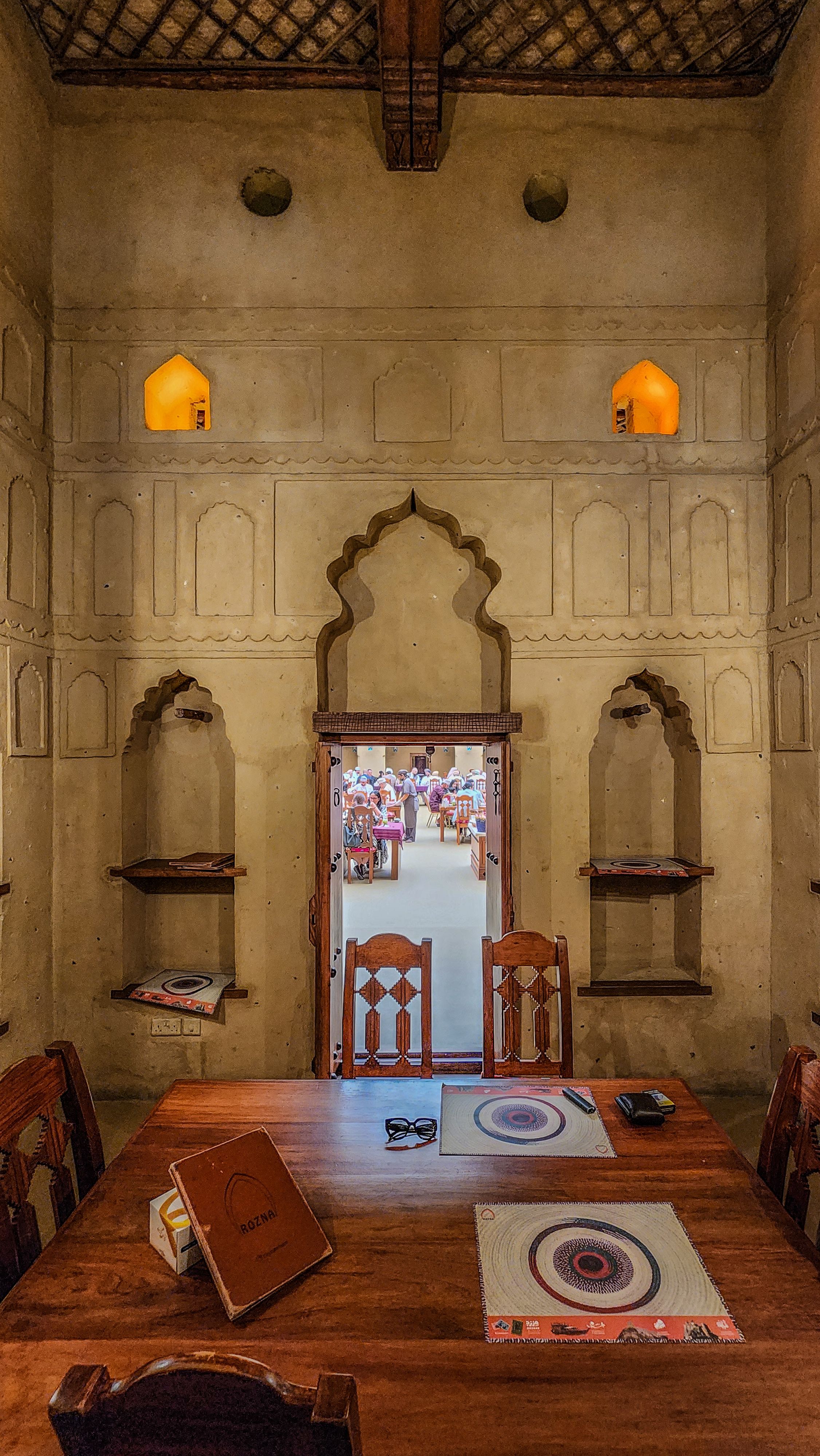Traditional Omani Dining Room with Wooden Decor · Free Stock Photo