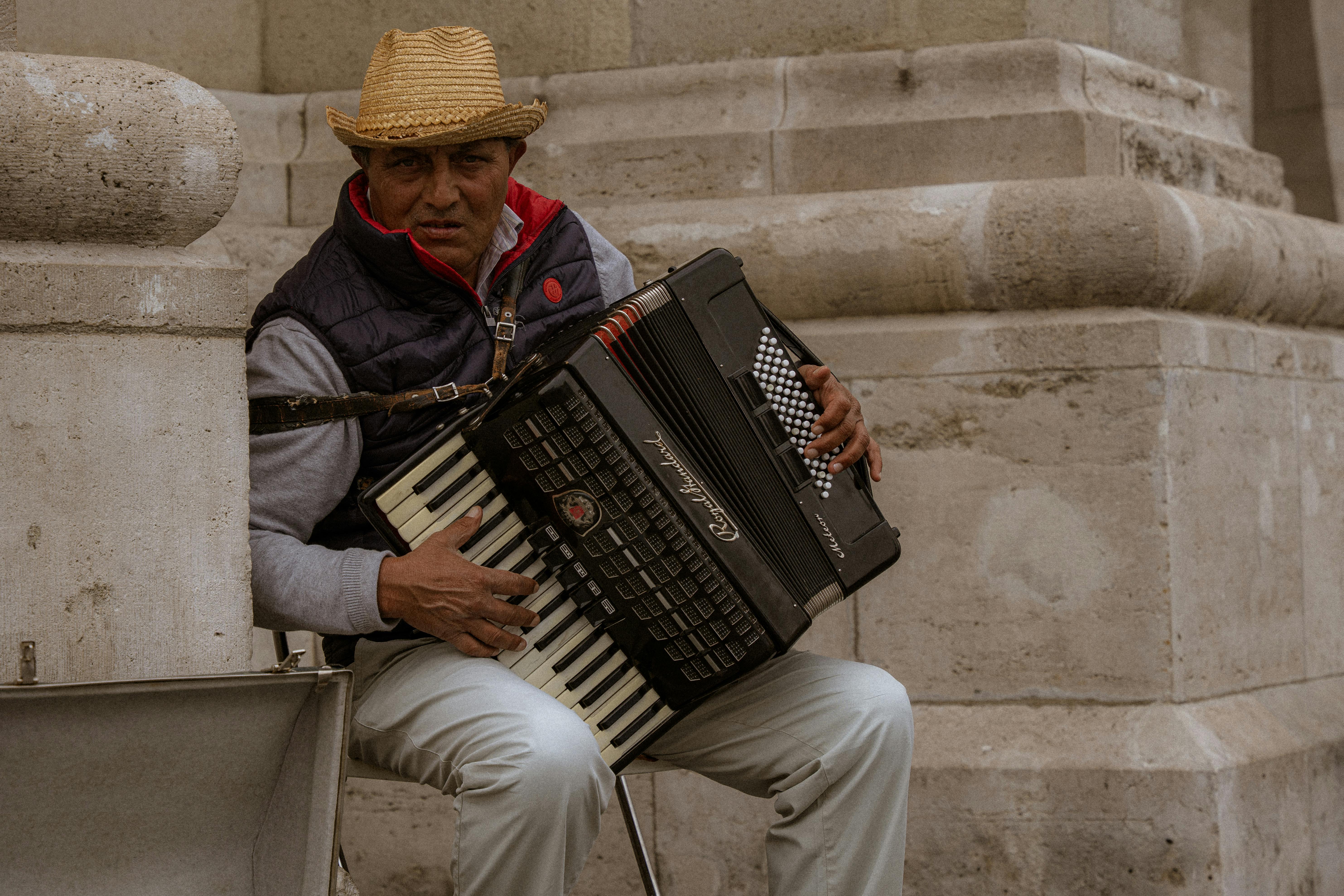 Accordion Bng Photos, Download The BEST Free Accordion Bng Stock Photos ...