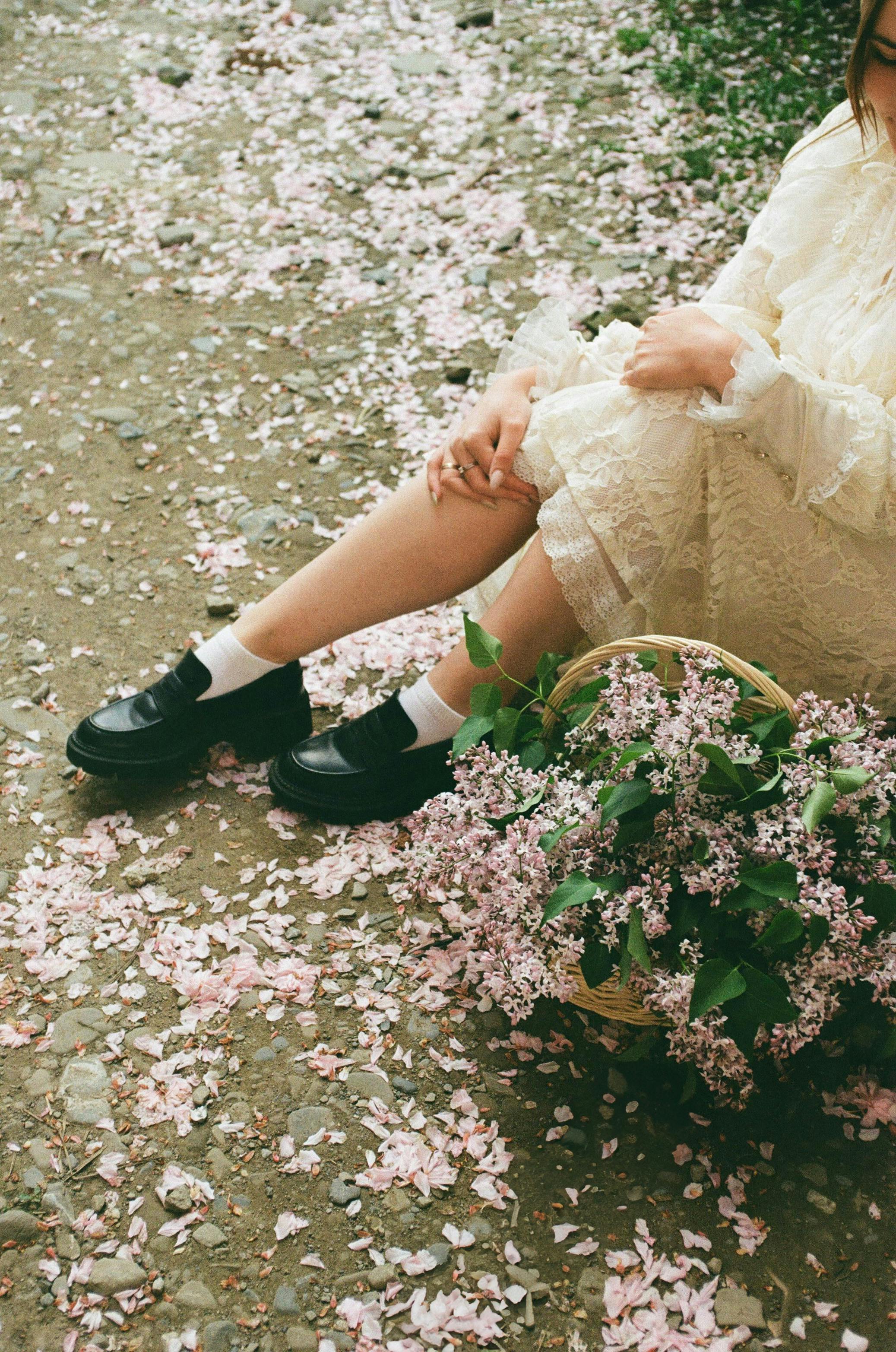 Girls+Bubs Photos, Download The BEST Free Girls+Bubs Stock Photos & HD ...