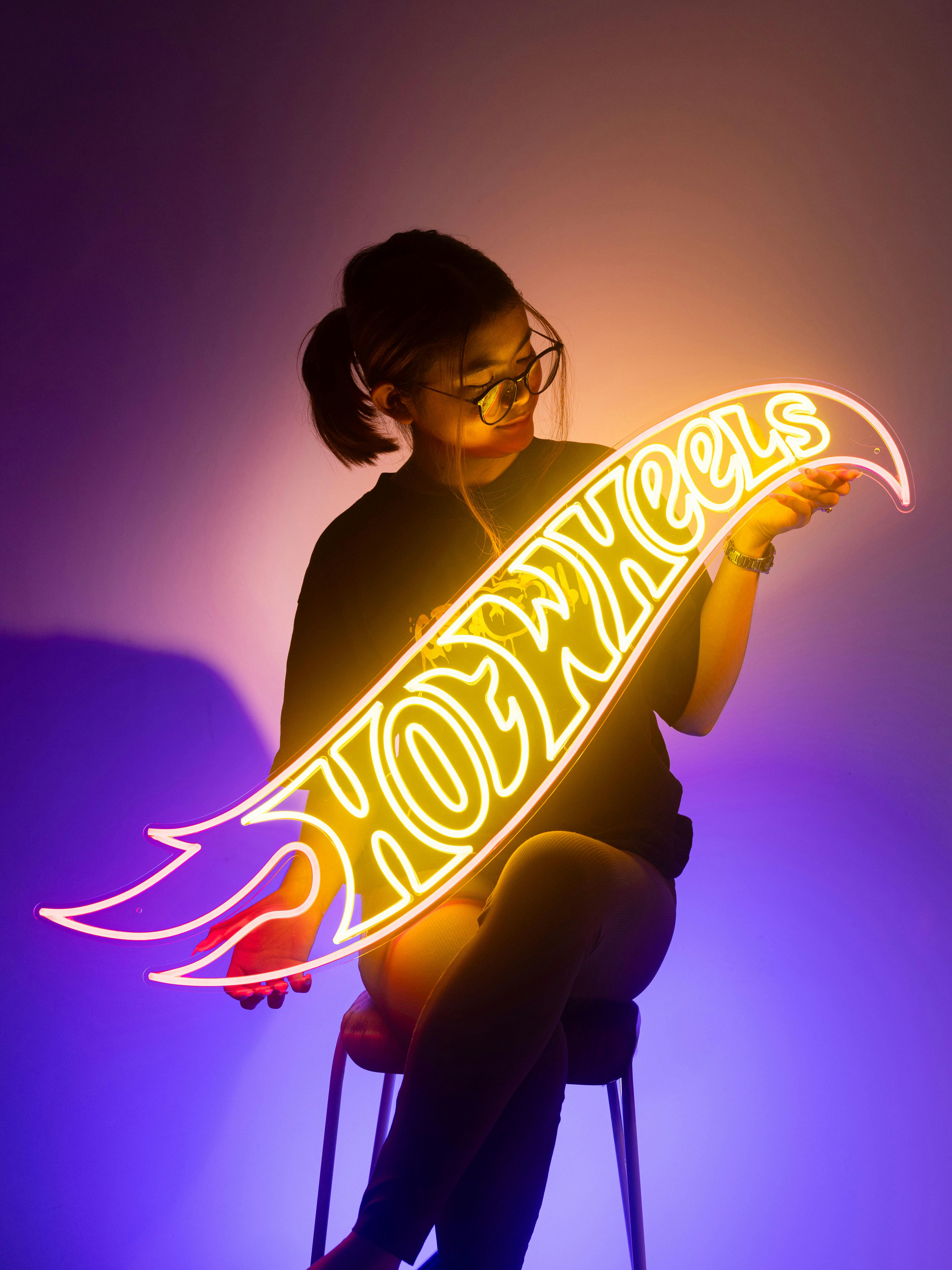 Creative Neon Art Portrait in Phnom Penh · Free Stock Photo