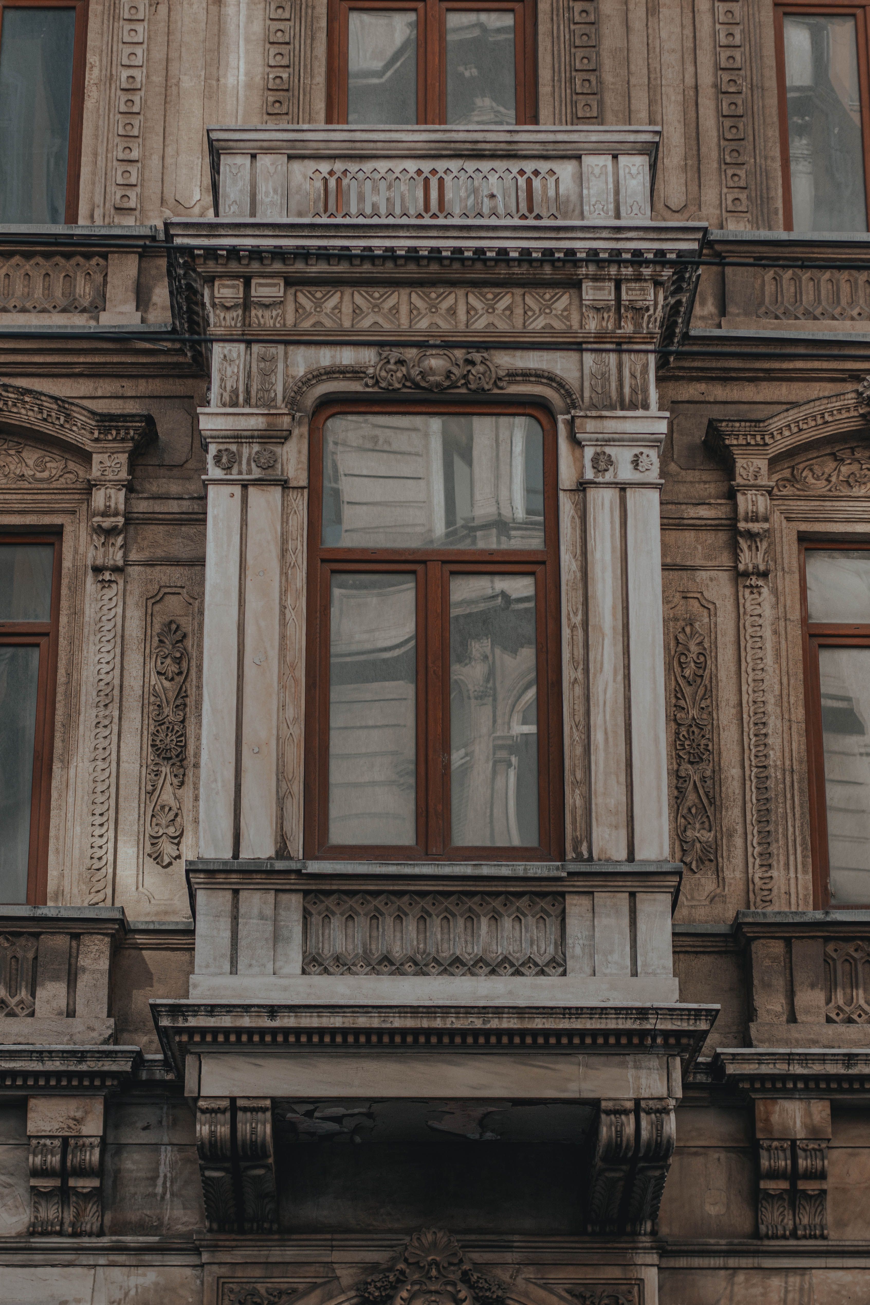 Ornate Historical Building Facade in Budapest · Free Stock Photo